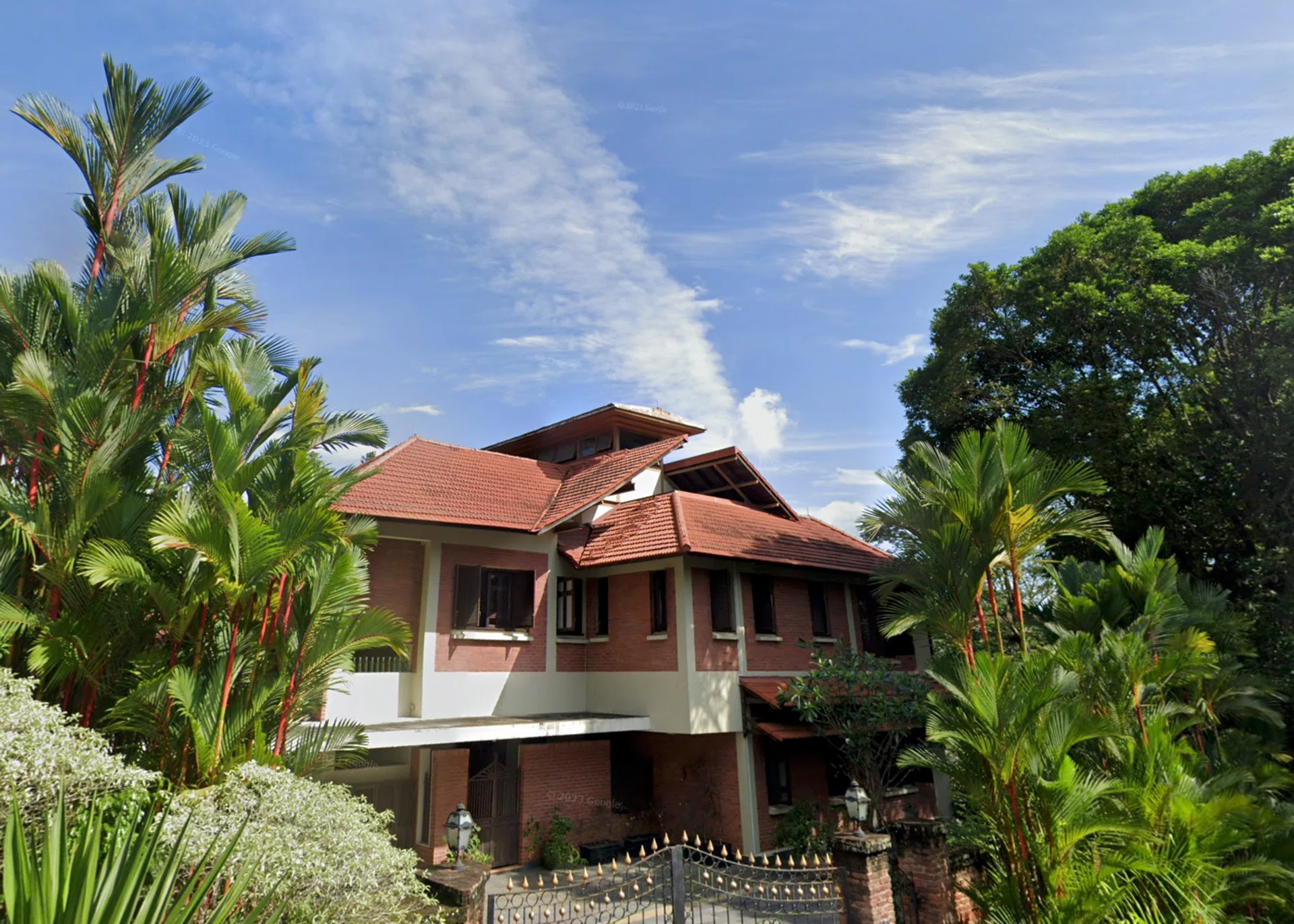 Scion of UOB's Wee family buys mansion for S$39.5 million - The ...