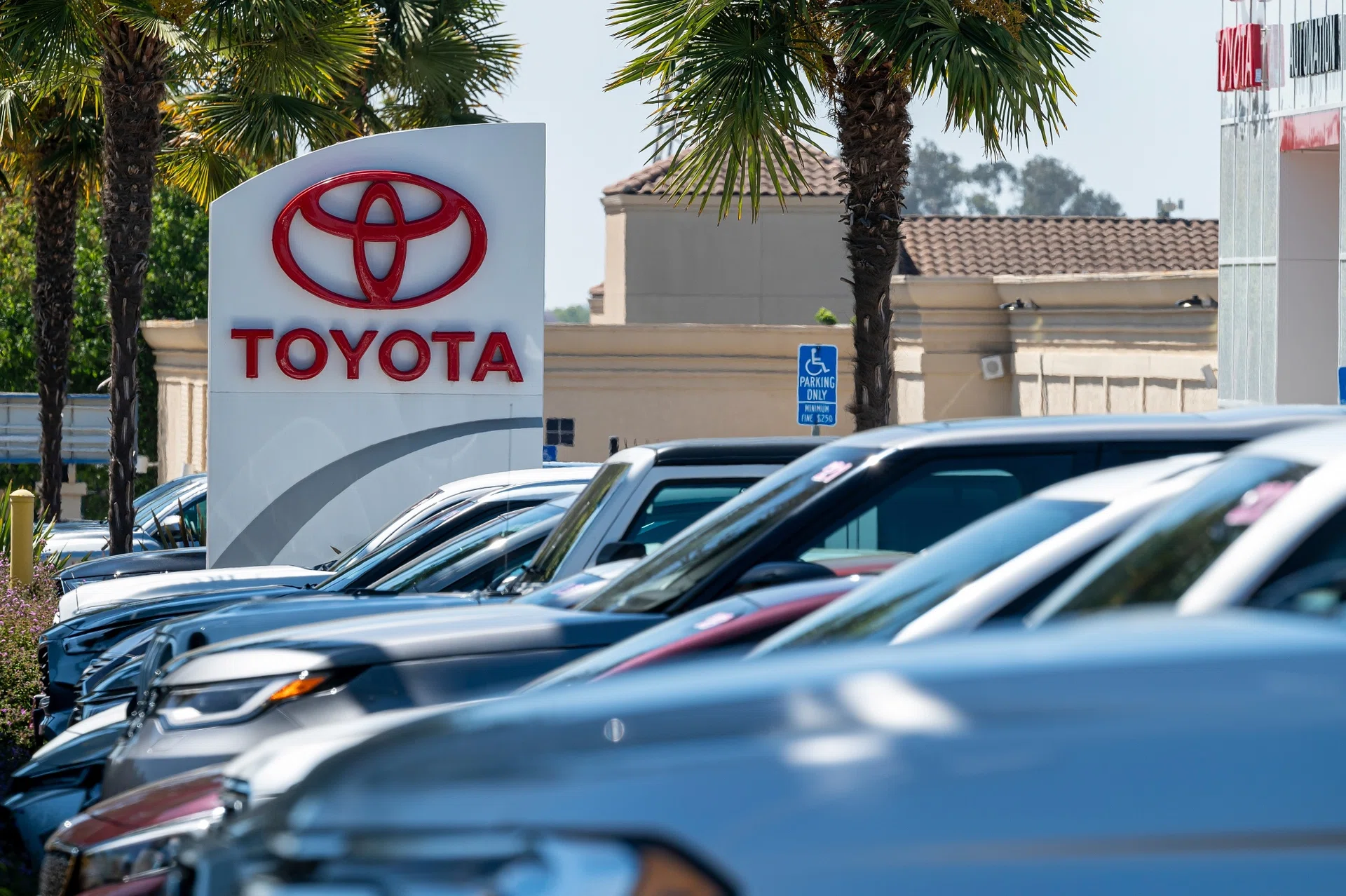 Toyota joins with Hyundai’s Boston Dynamics on AI-powered robots - The ...