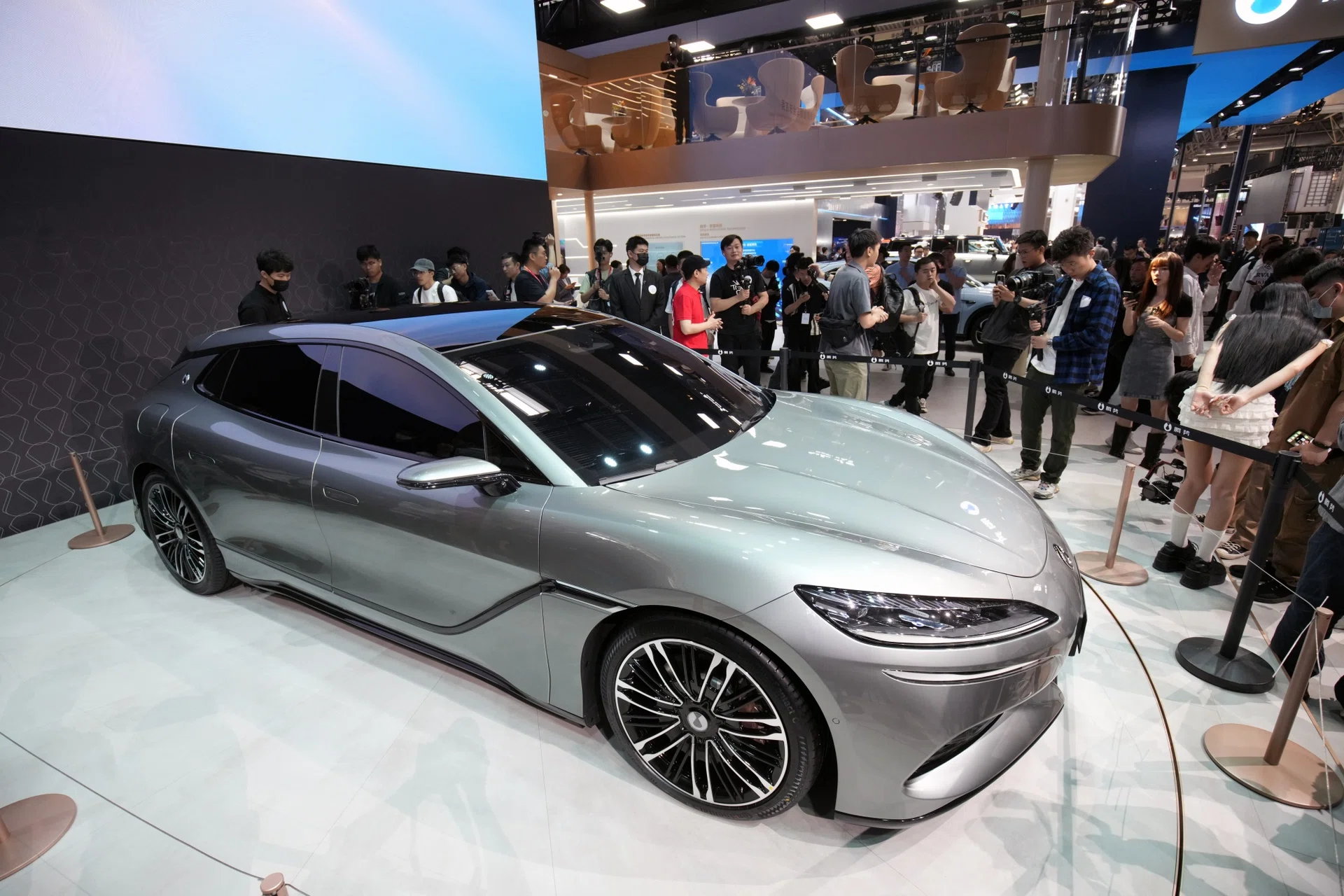 BYD moves to full control of Mercedes-Benz venture in China - The ...