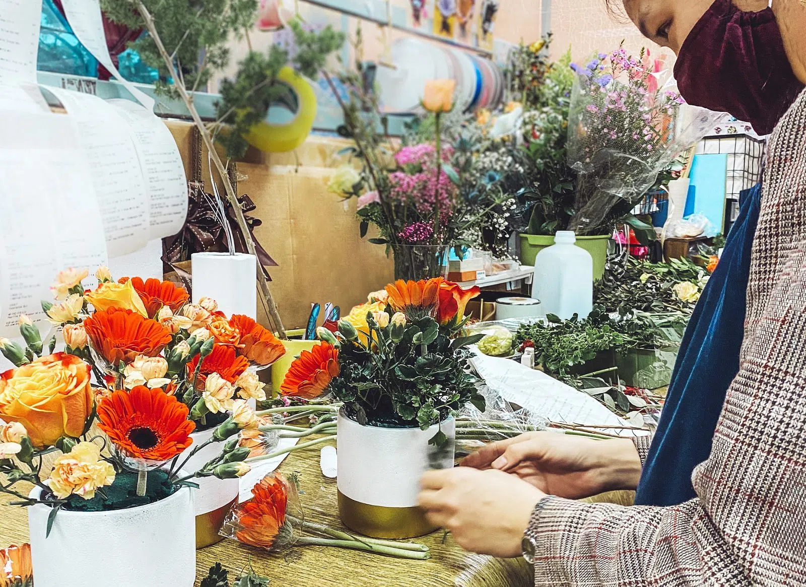 Handling seasonal demand surge: How this florist scales its business to ...