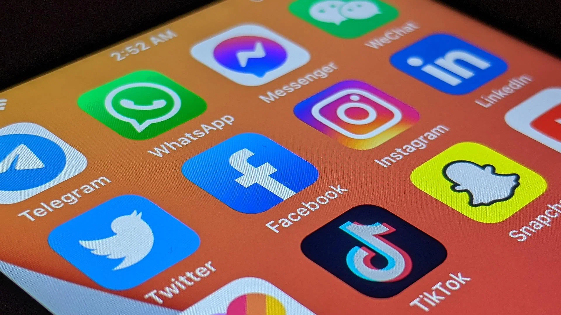Directors need social media strategies - The Business Times