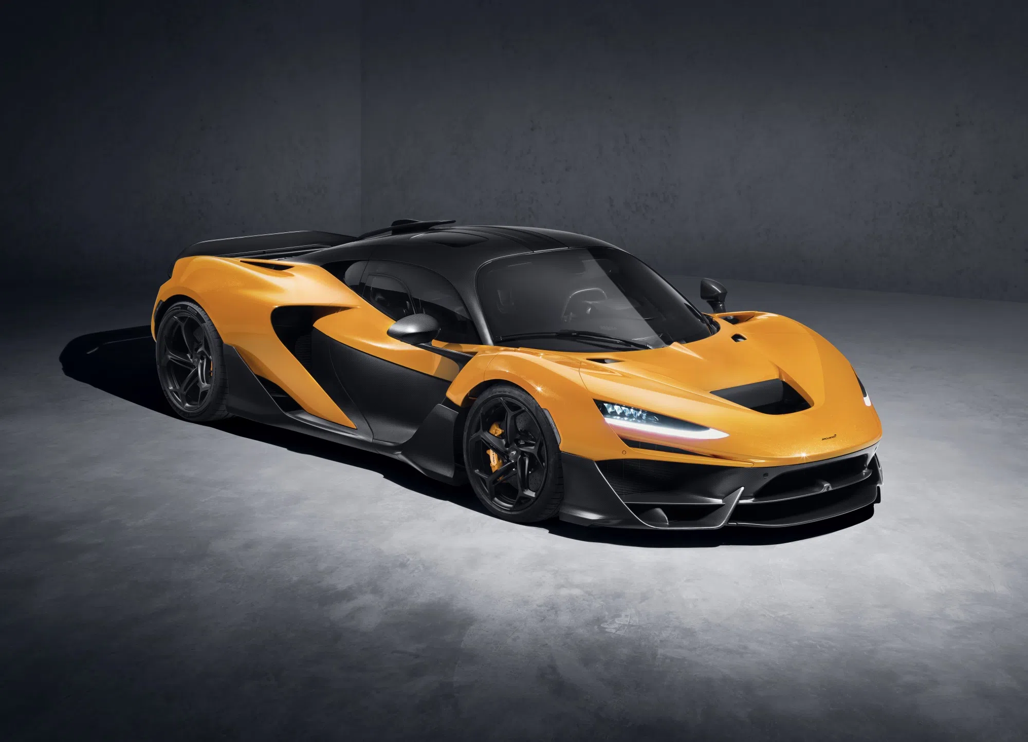 McLaren introduces US$2.1 million W1 hybrid supercar to honour F1 history