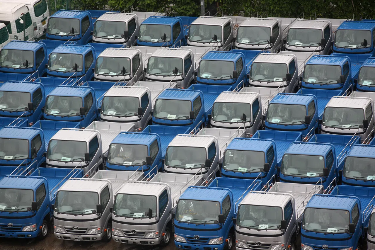 Singapore introduces S$40,000 incentive for electric heavy commercial ...