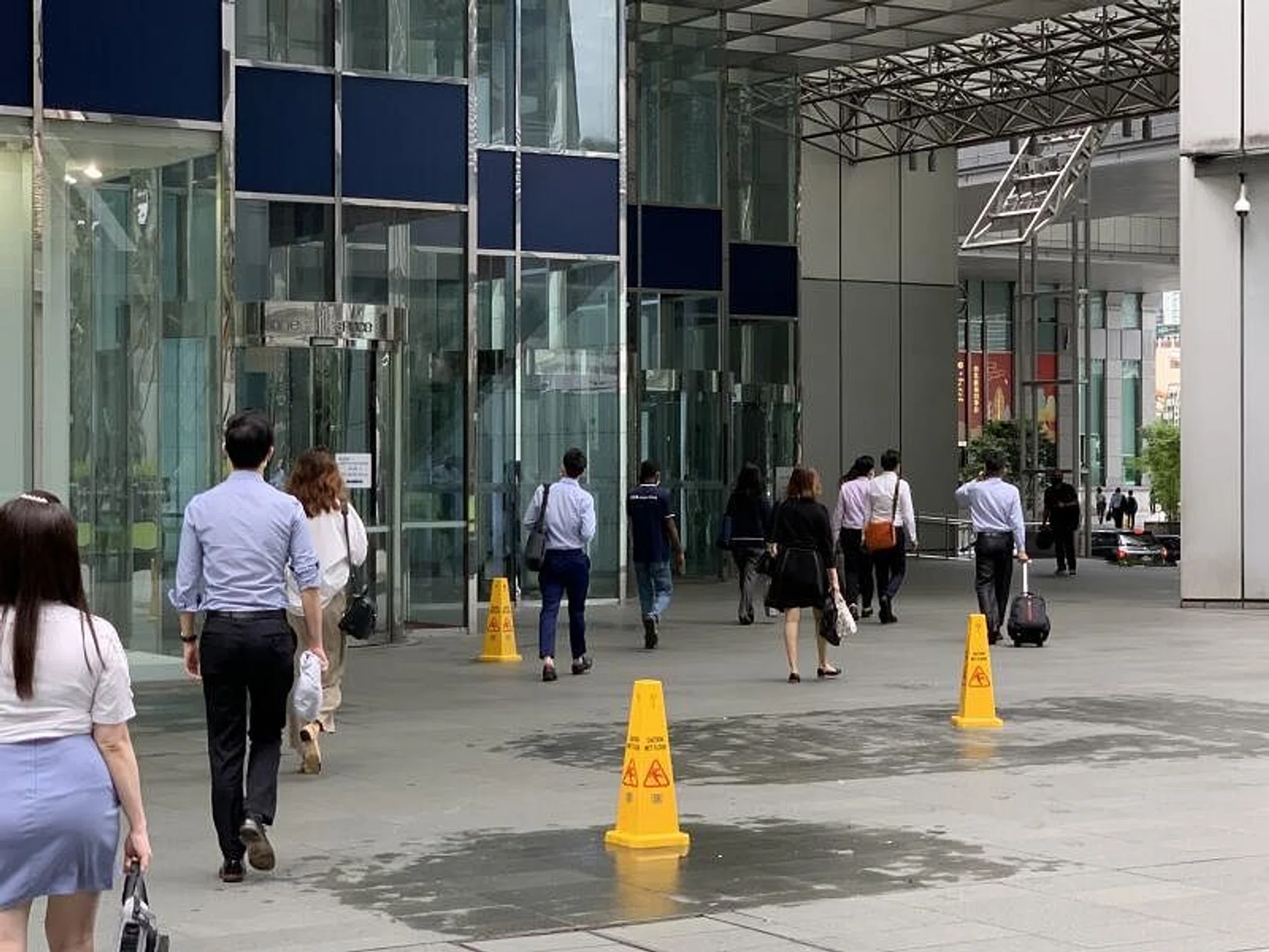 More own account workers in 2021, even as share of self-employed fell ...