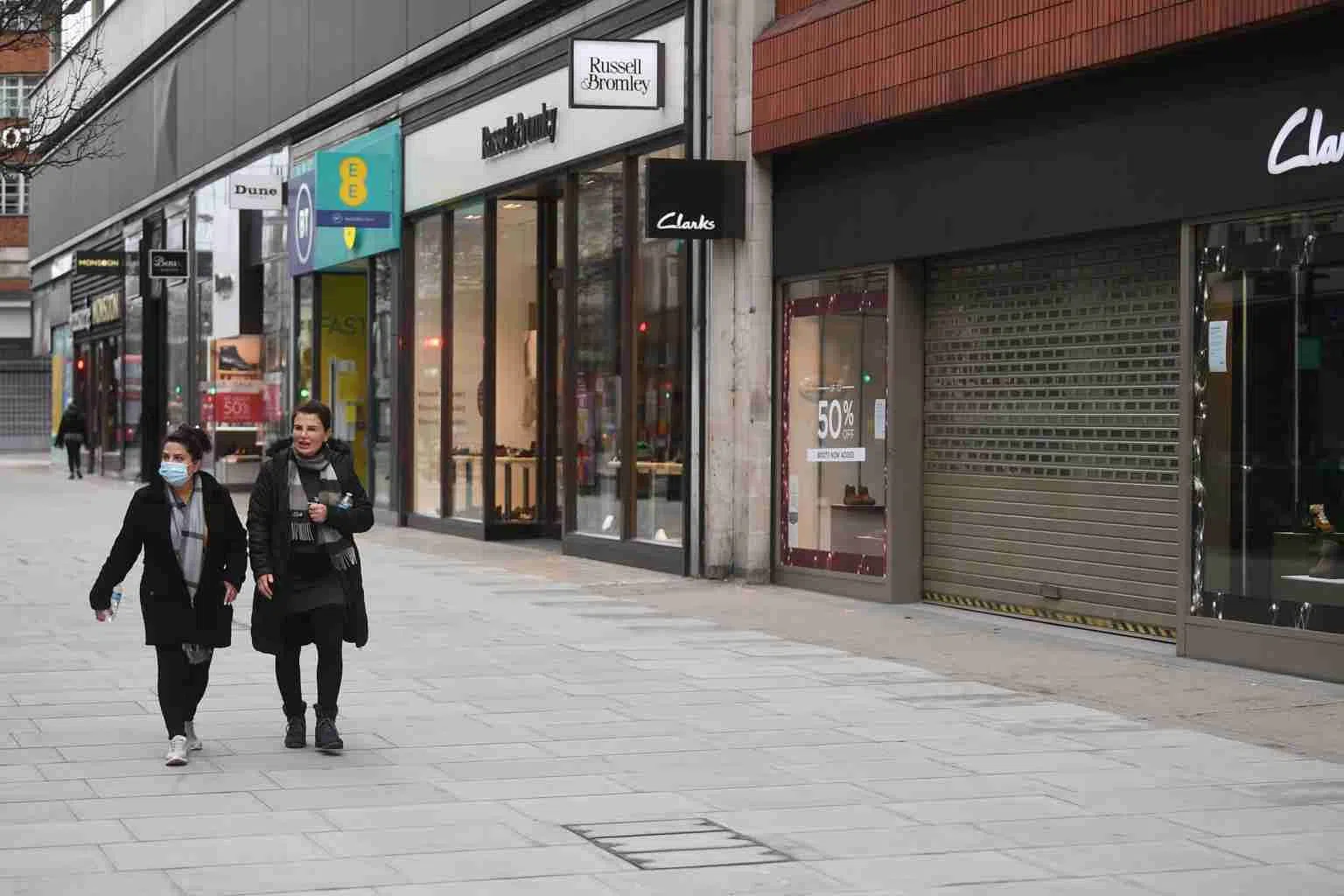 UK businesses plea for help after latest England lockdown - The ...