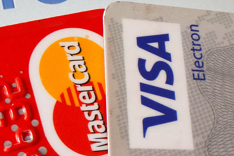 Using your premium credit card may cost more after Visa-Mastercard deal ...