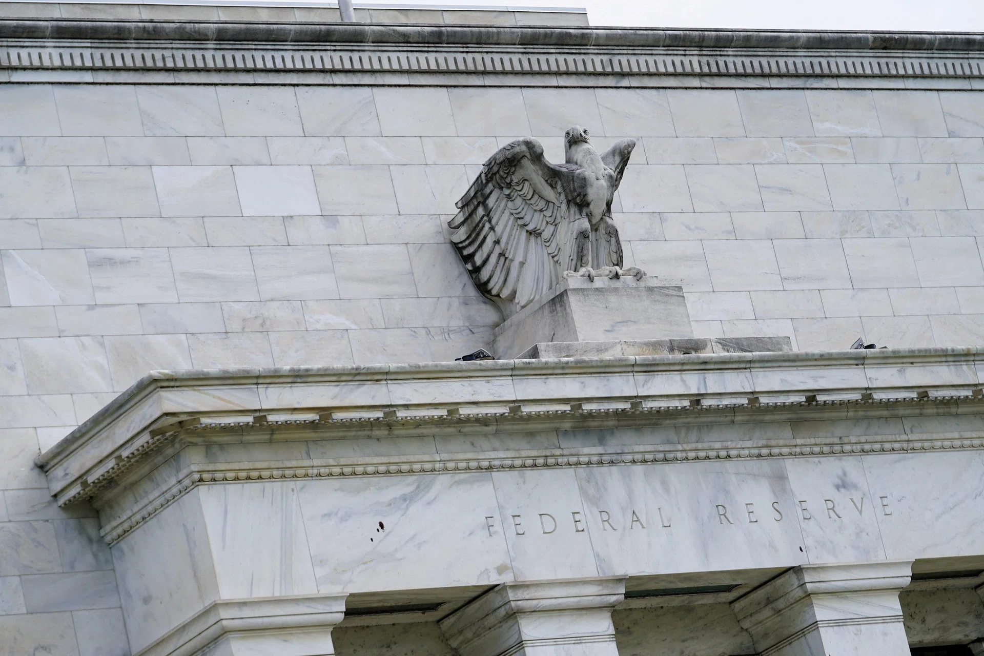 Keep bond duration short; rates may remain higher for longer - The ...