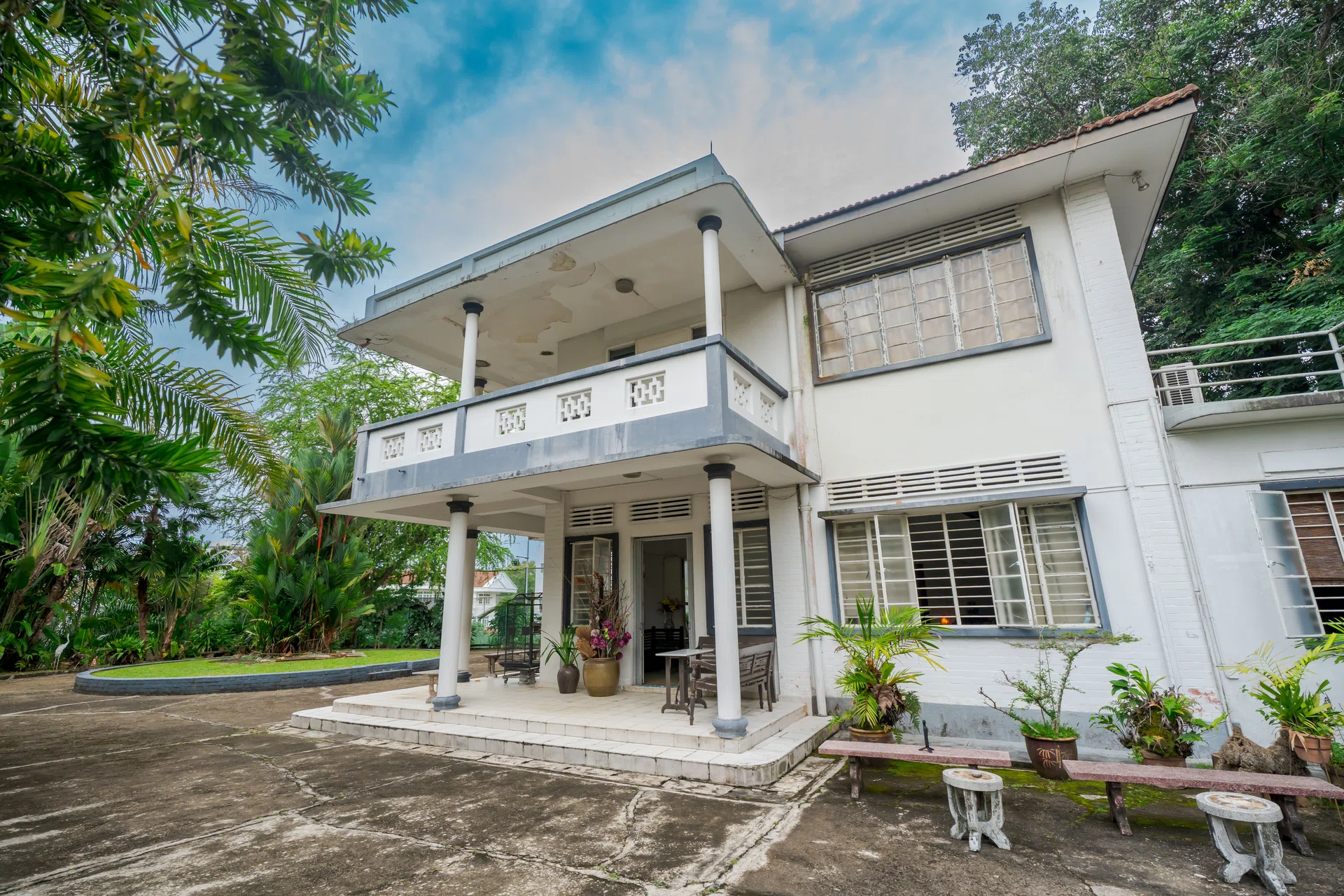 Dunearn Road freehold property owned by family behind Green Bus Company ...