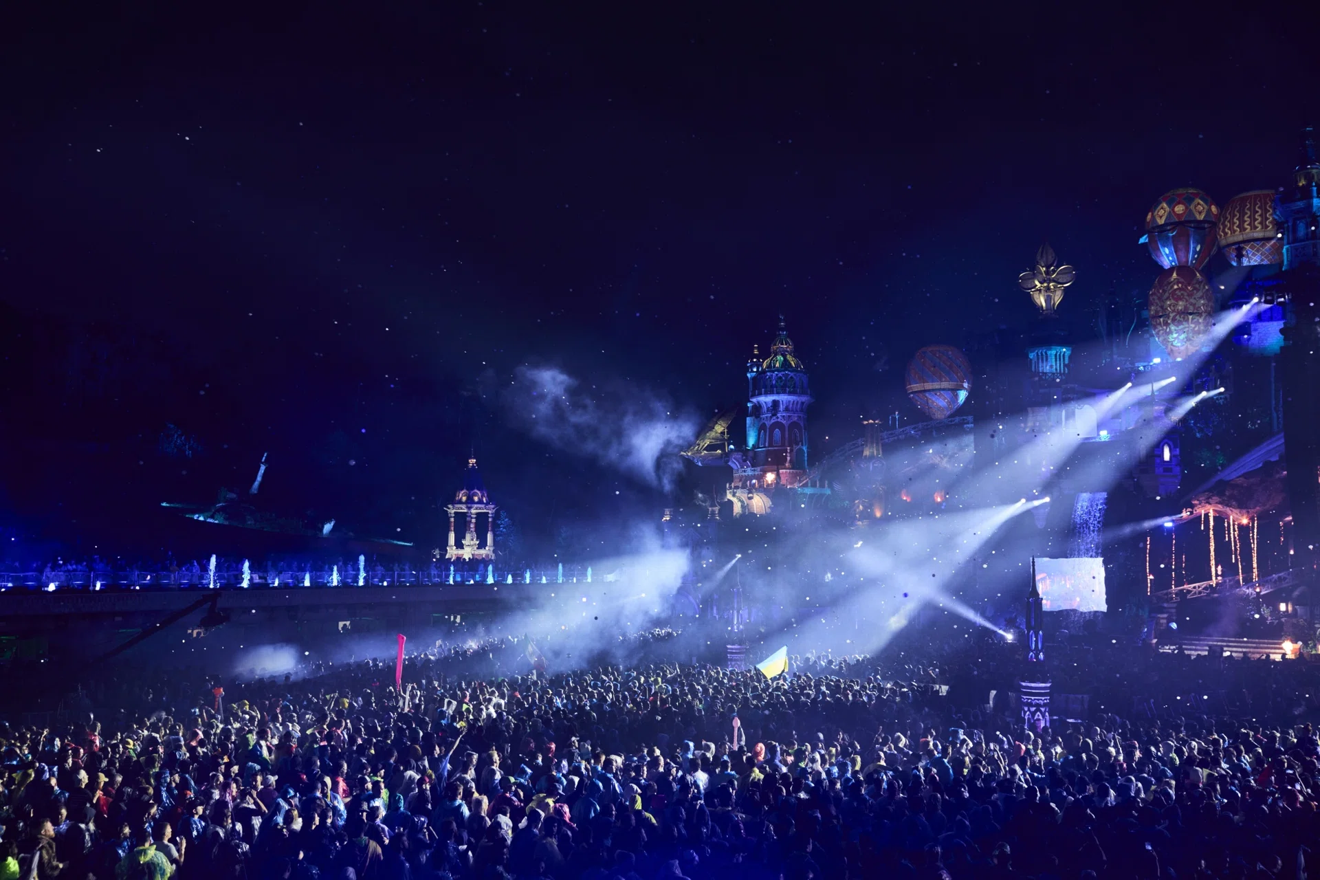 Thailand to spend 2 billion baht to host Tomorrowland music festival ...