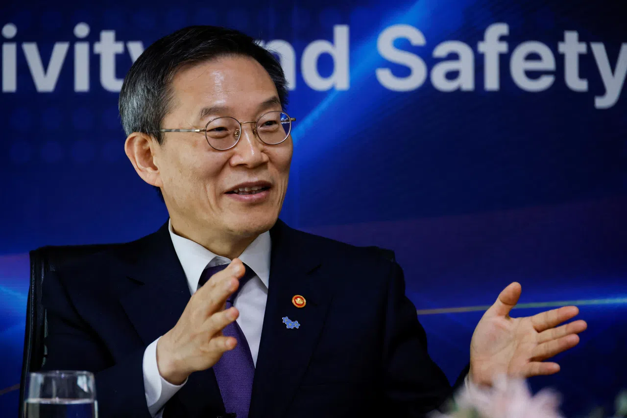 Summit host South Korea says world must cooperate on AI technology ...