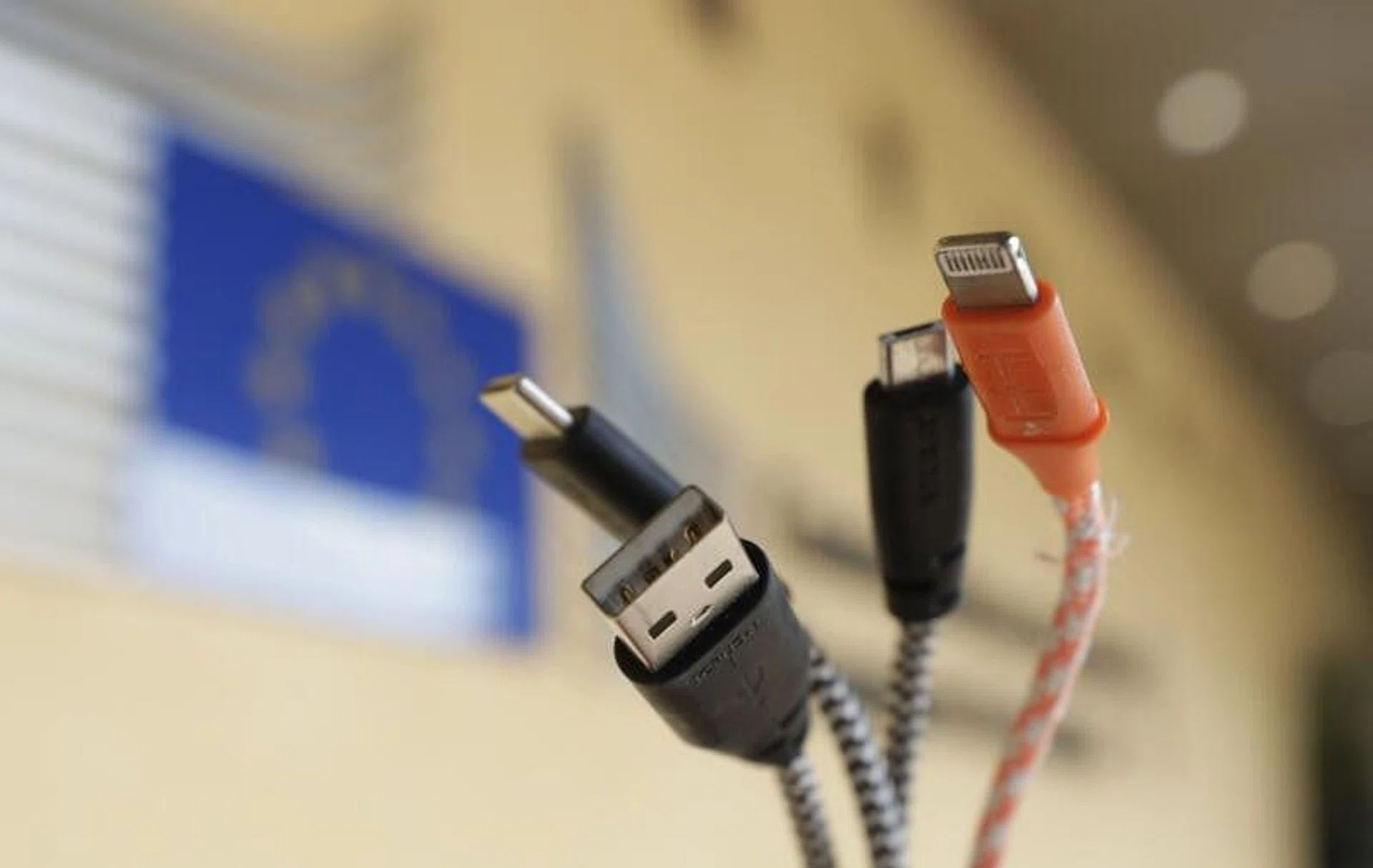 EU plans one mobile charging port for all, in setback for Apple - The ...