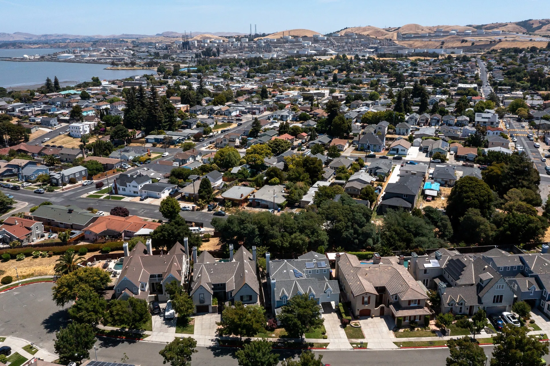 US mortgage rates decline to lowest point in nearly a year - The ...