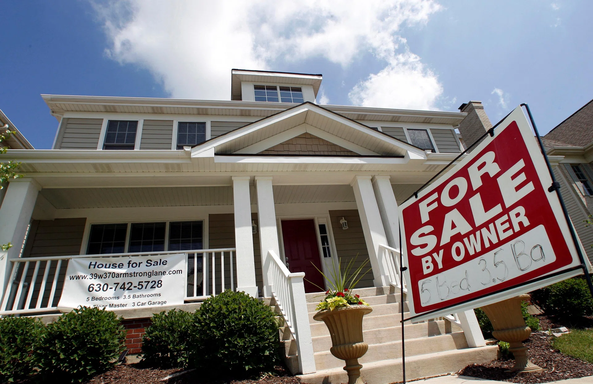 US mortgage rates approach 7% in ominous sign for housing market - The ...