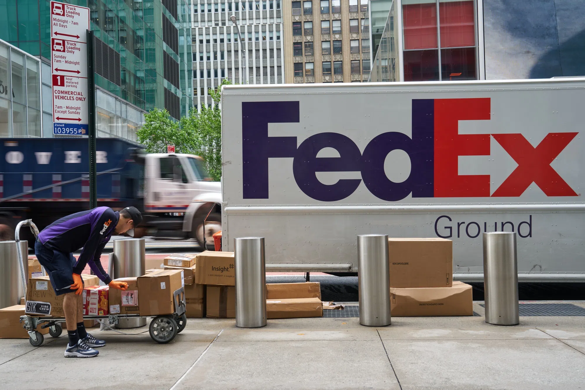 FedEx sees sales growth in sign of parcel demand rebound - The Business ...