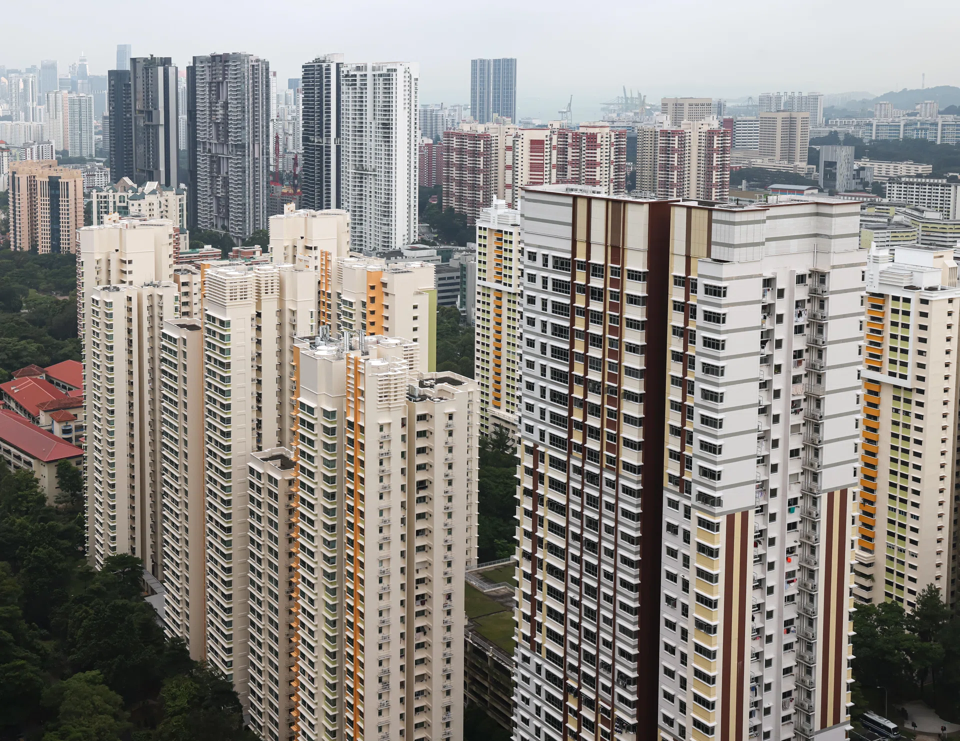 Lower age for singles to buy HDB BTO homes; keep them out of buying ...