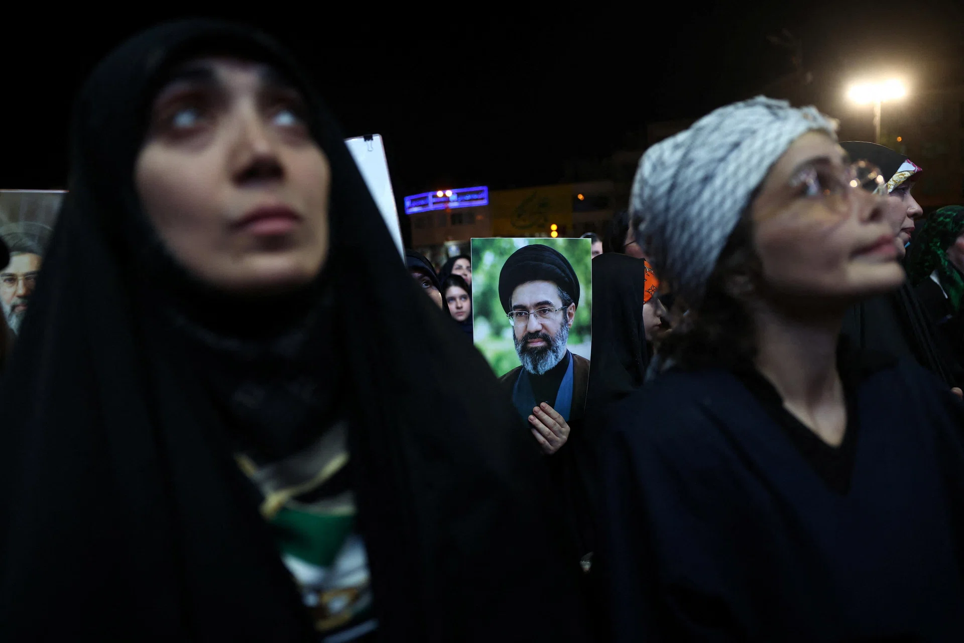 Iran hits Kuwait, US strikes near Hormuz in Gulf flare-up - The ...