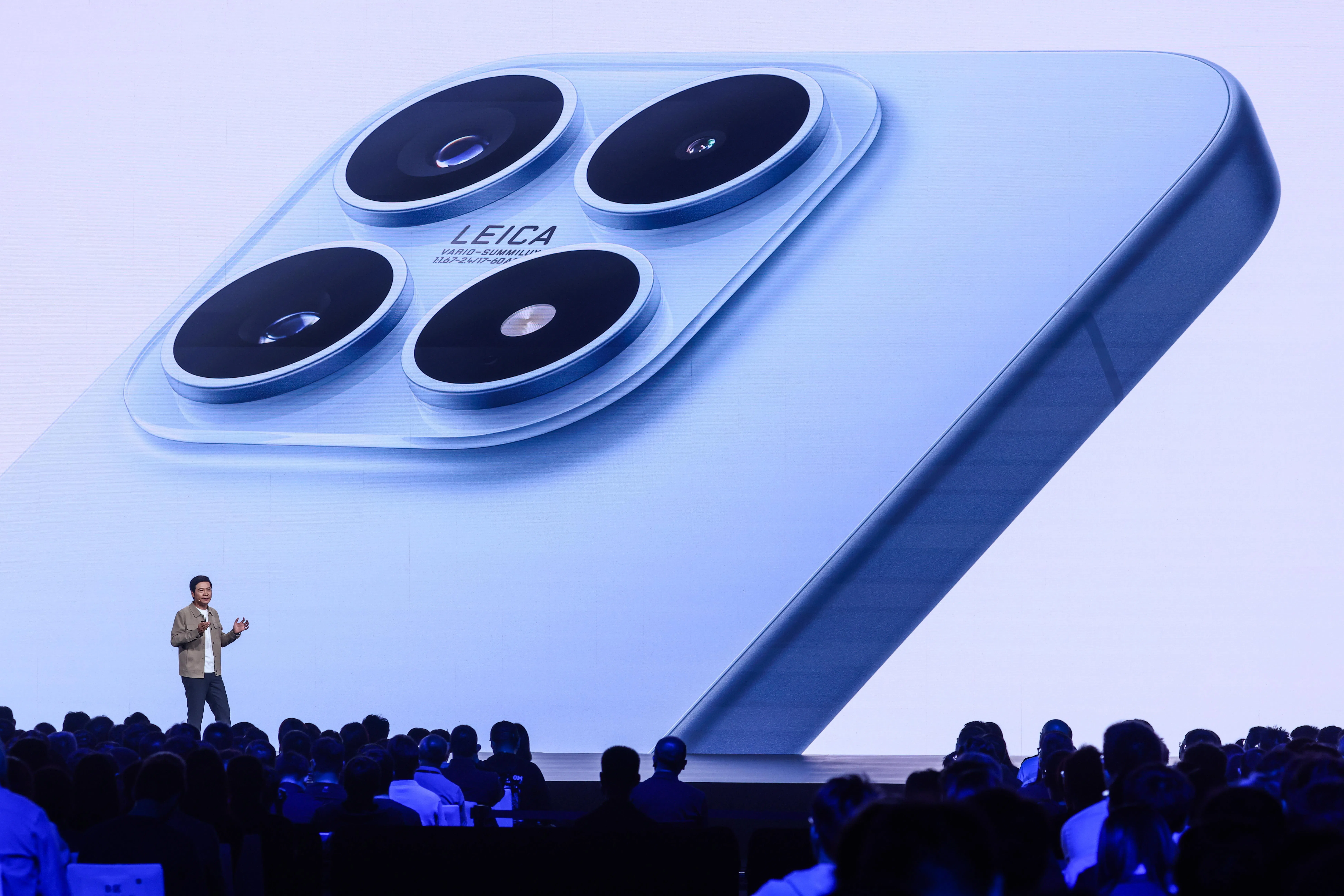 Billionaire Xiaomi founder Lei Jun unveils a US$630 answer to iPhone 17 ...