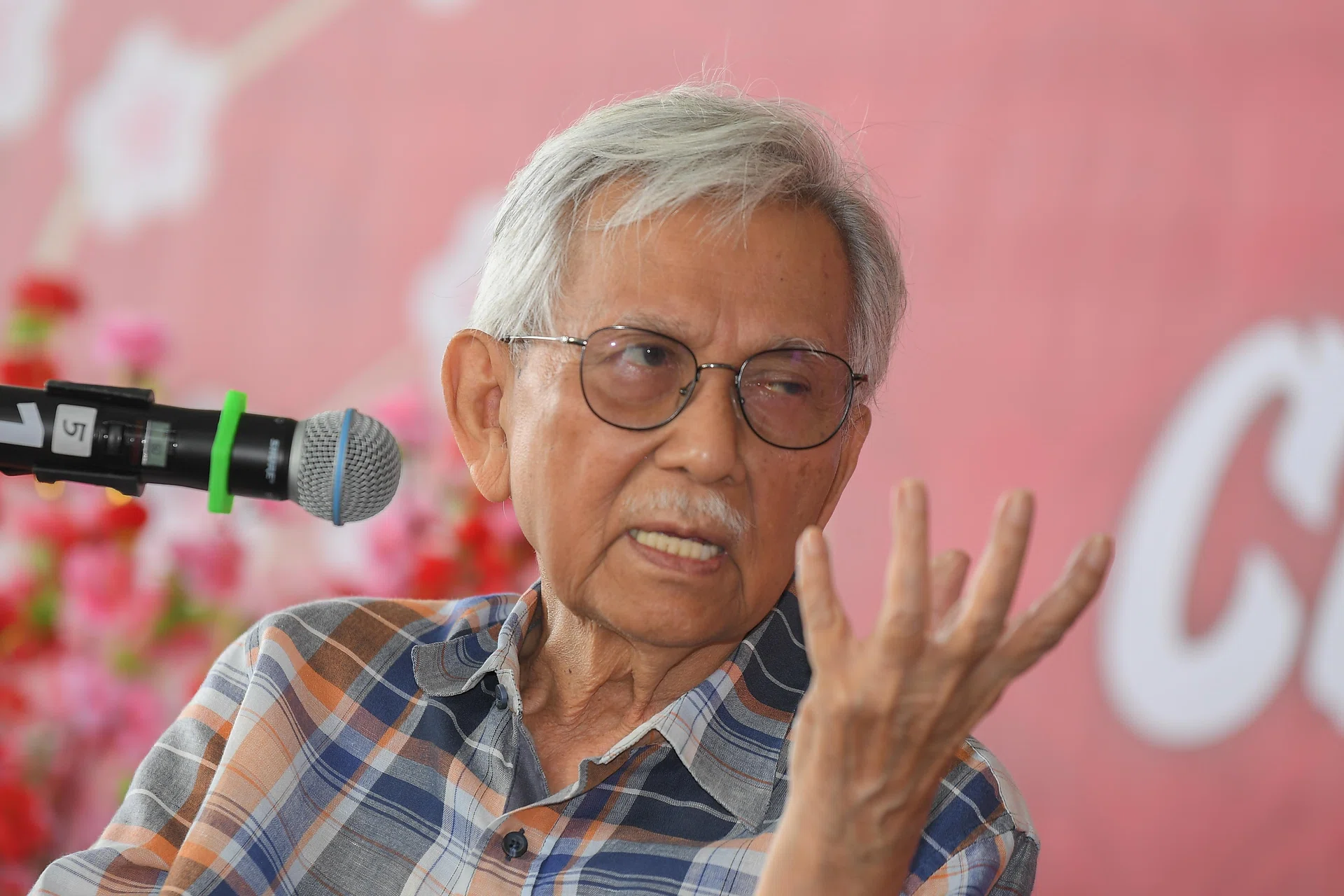 Former Malaysian finance minister Daim Zainuddin, key ally of Mahathir ...