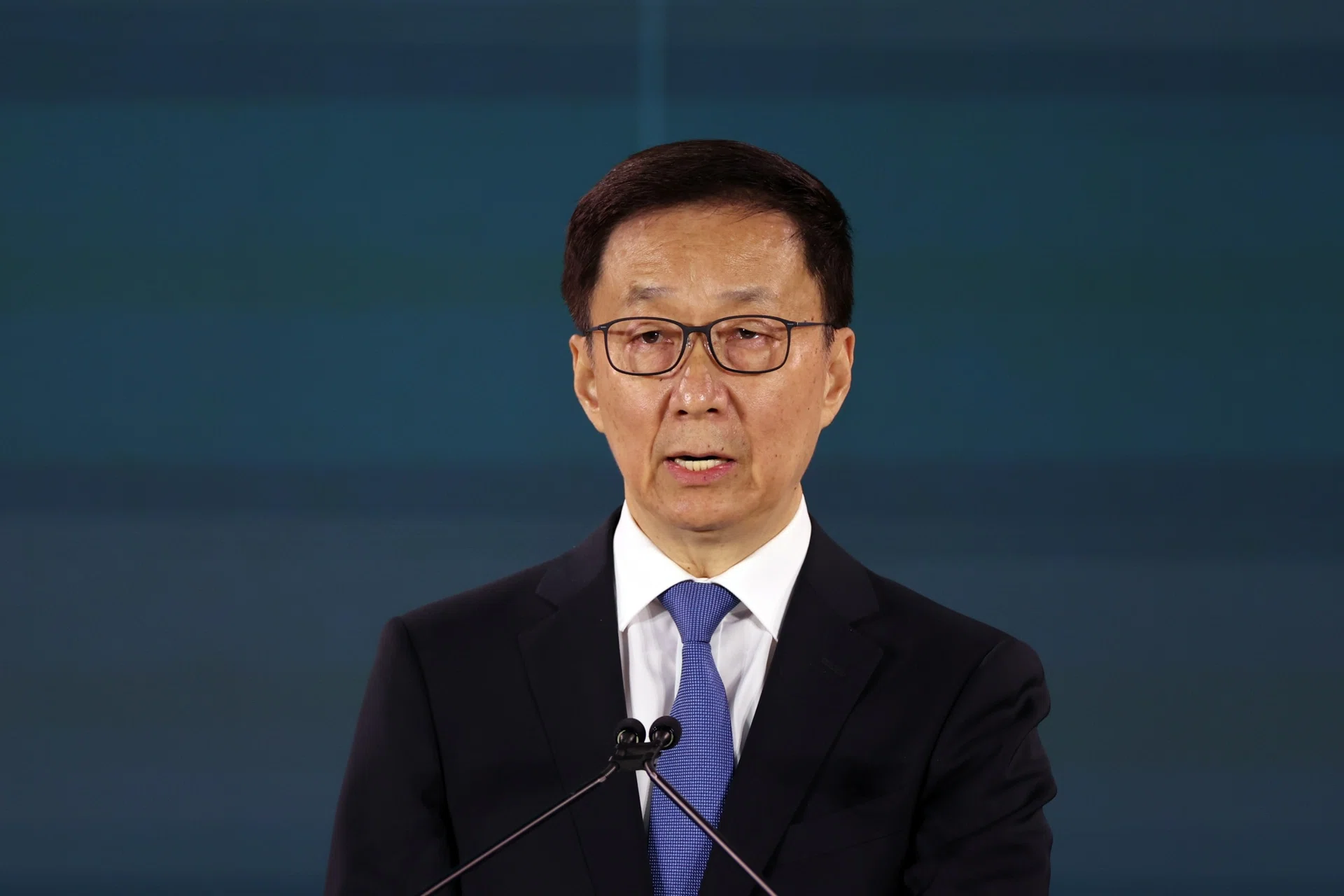 Chinese vice-president meets Musk just before Trump takes office - The ...