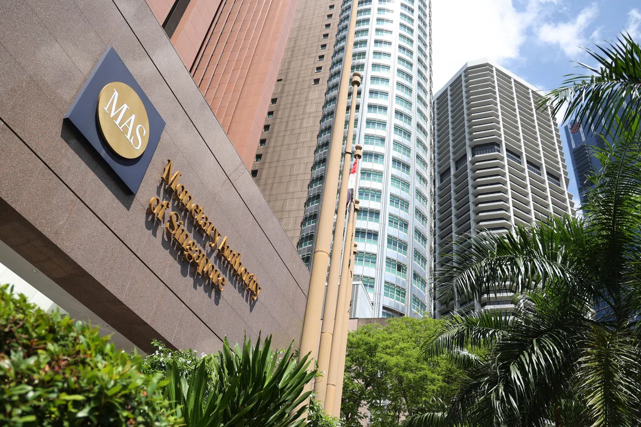 Fullerton在新加坡金管局50亿新元EQDP计划下推出首只零售基金 - The Business Times