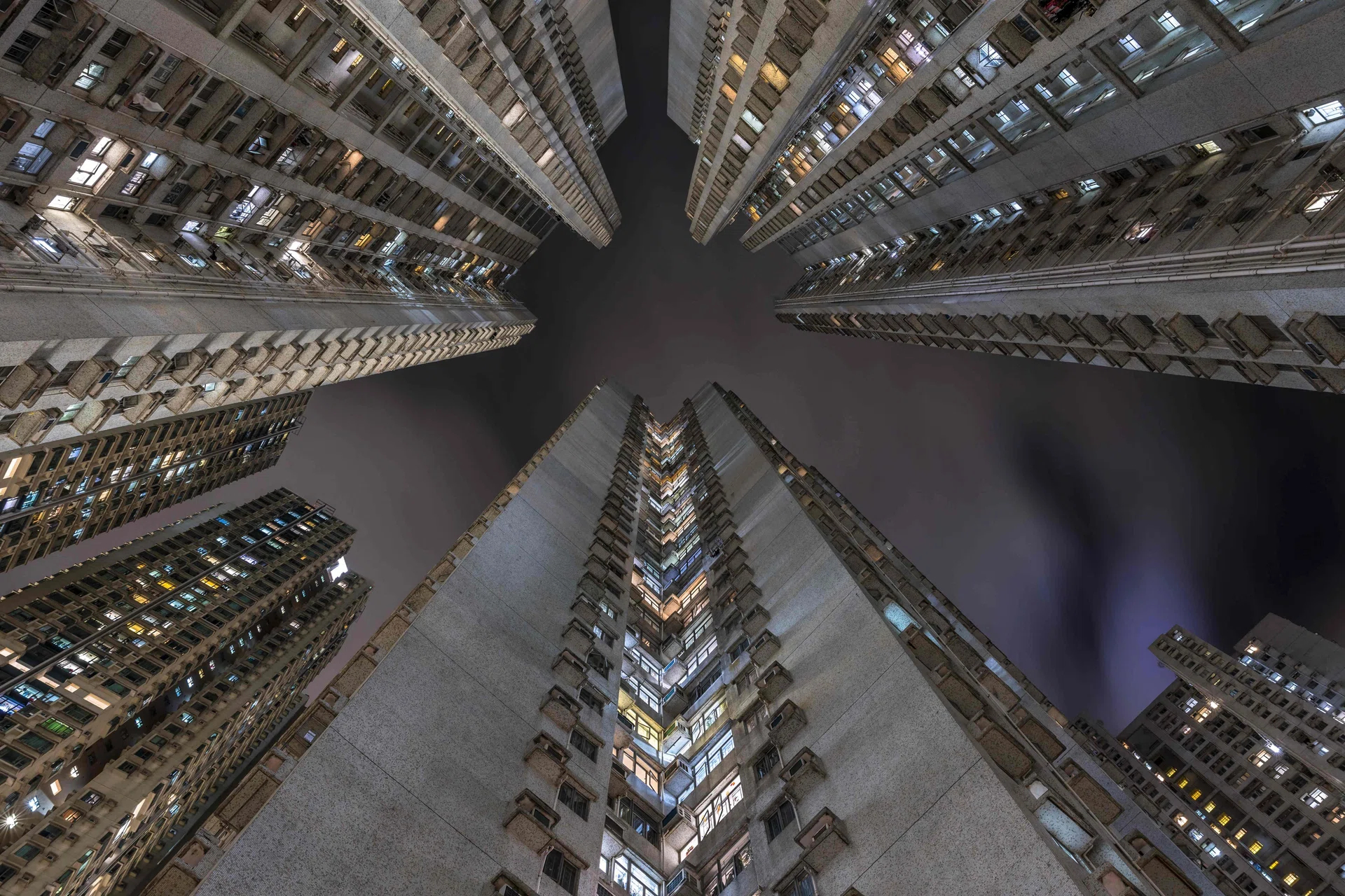 Hong Kong sees fresh record home-buying by mainland Chinese, realtor ...