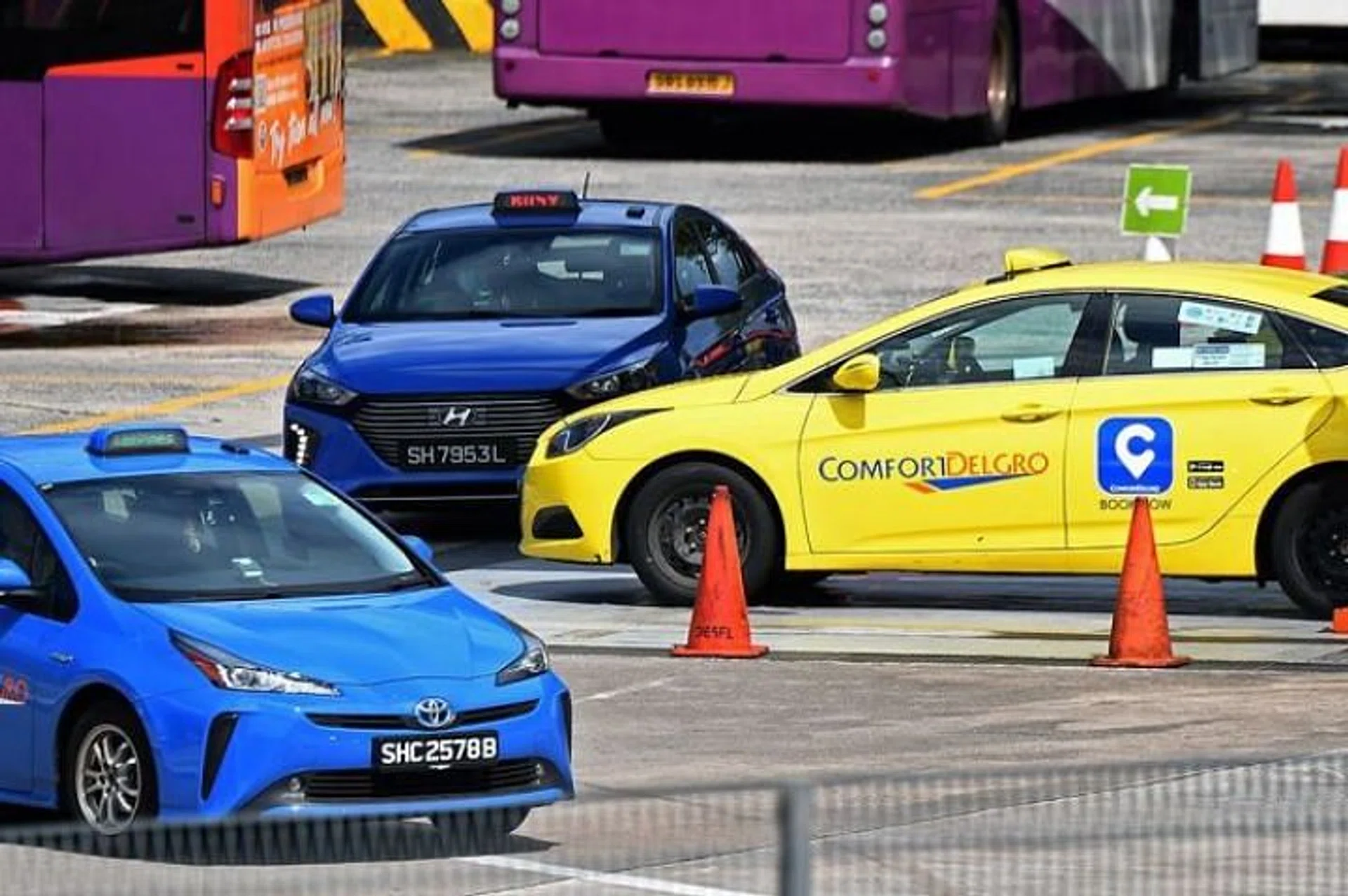 Brokers' take: UOBKH cuts ComfortDelGro target after STI exclusion but ...