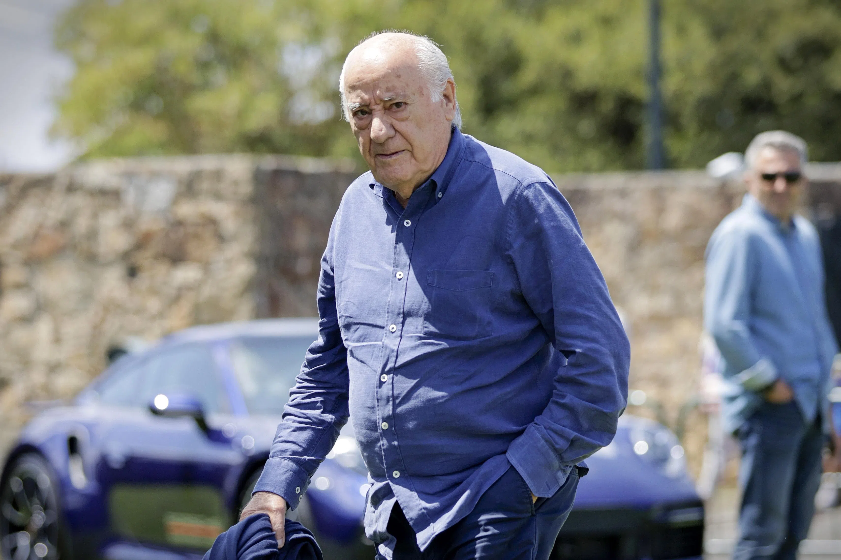 Zara owner Inditex posts record annual profit as billionaire Ortega ...