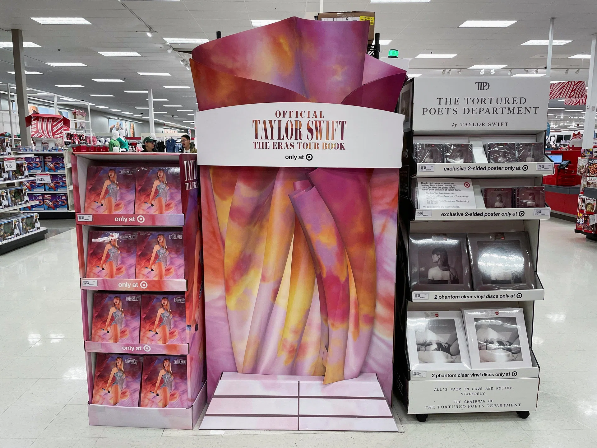Taylor Swift fans turn out early for book launch at Target - The ...