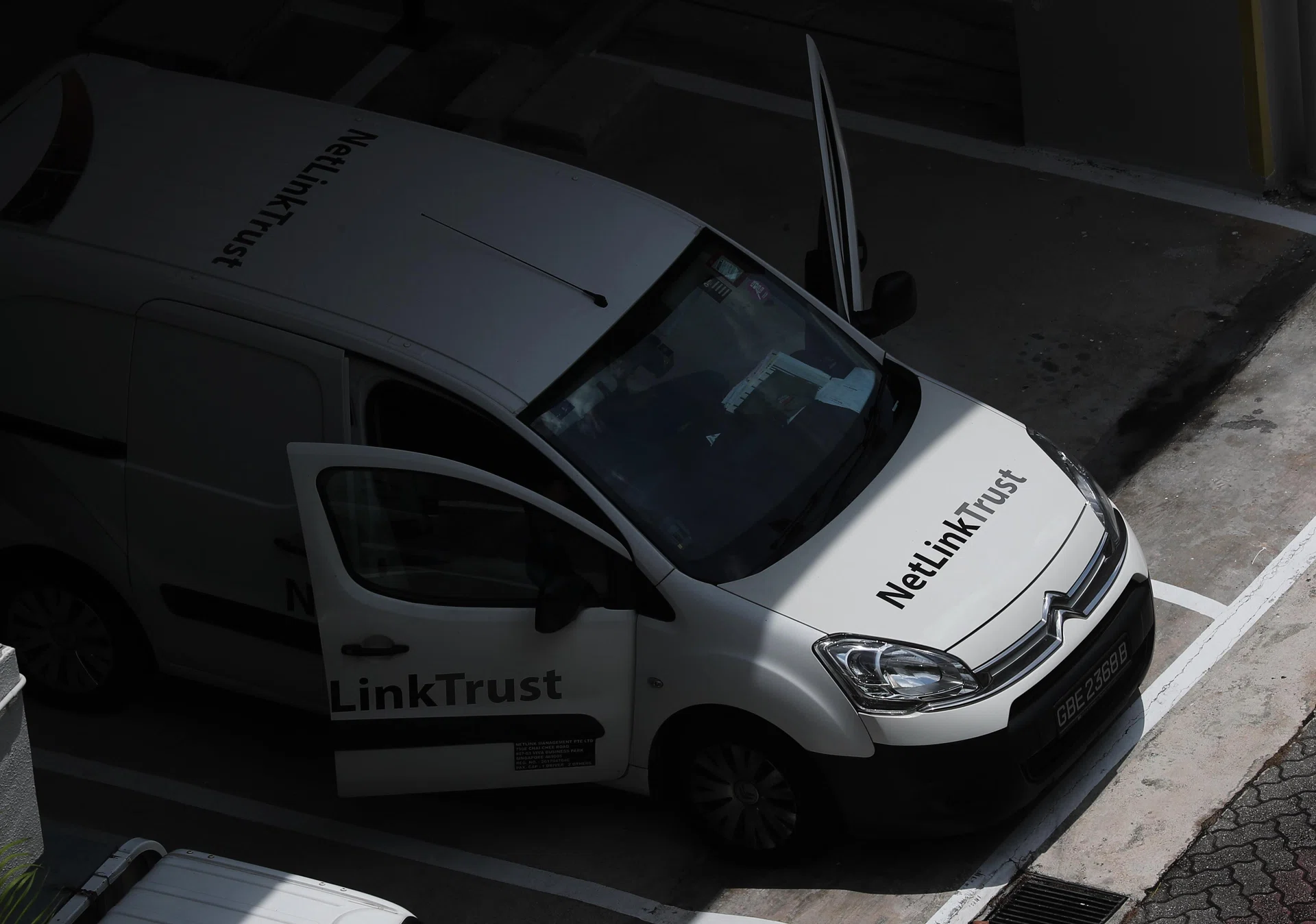 Hot stock: NetLink NBN Trust hits four-year low on heavy trading ahead ...