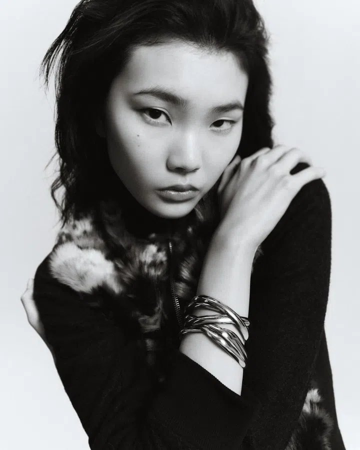 See Top Model Sherri Shi Embrace This Season's Effortless Looks | FZINE ...