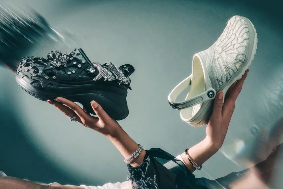Crocs Fans, Assemble! You’ll Want To Snag This Swarovski Collab | FZINE ...