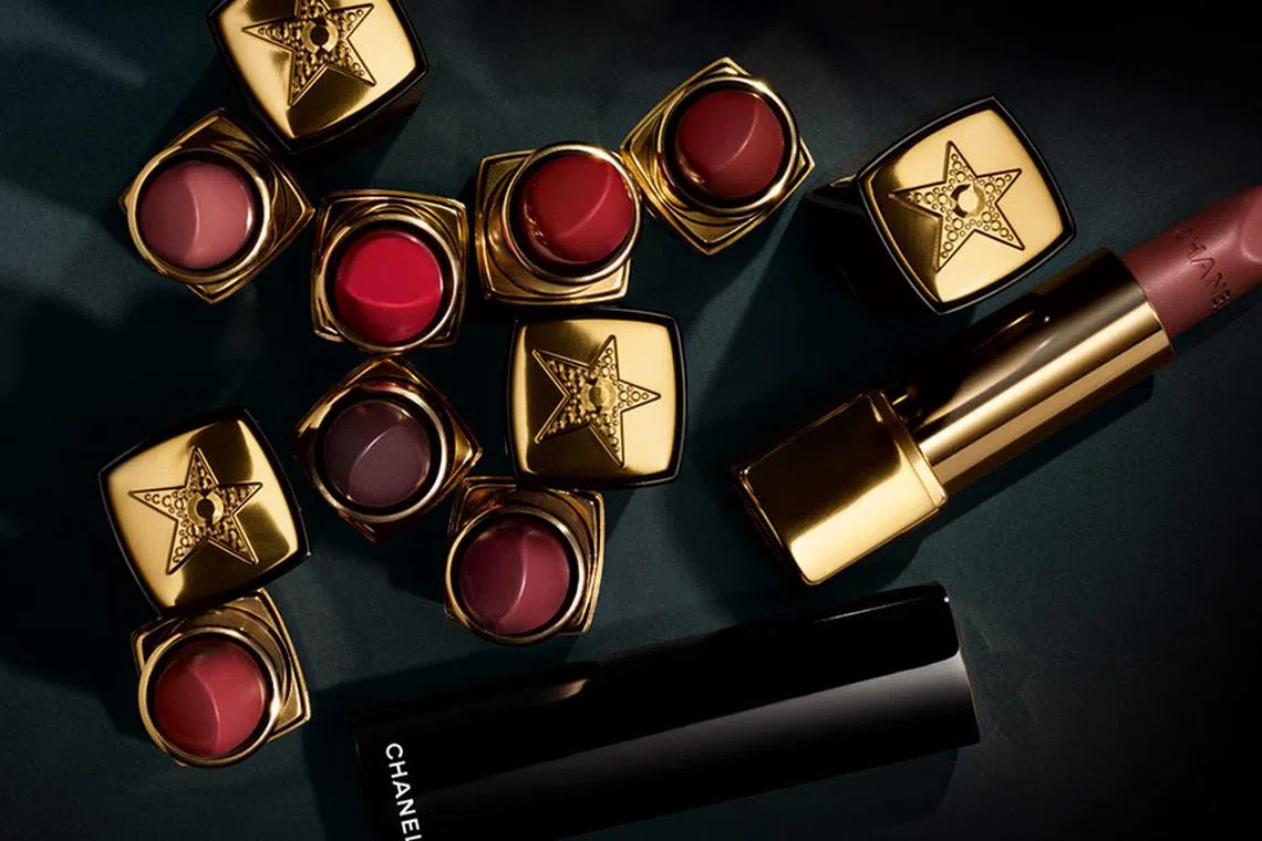 Chanel's La Comete Makeup Collection Is One To Go Starry-Eyed For ...