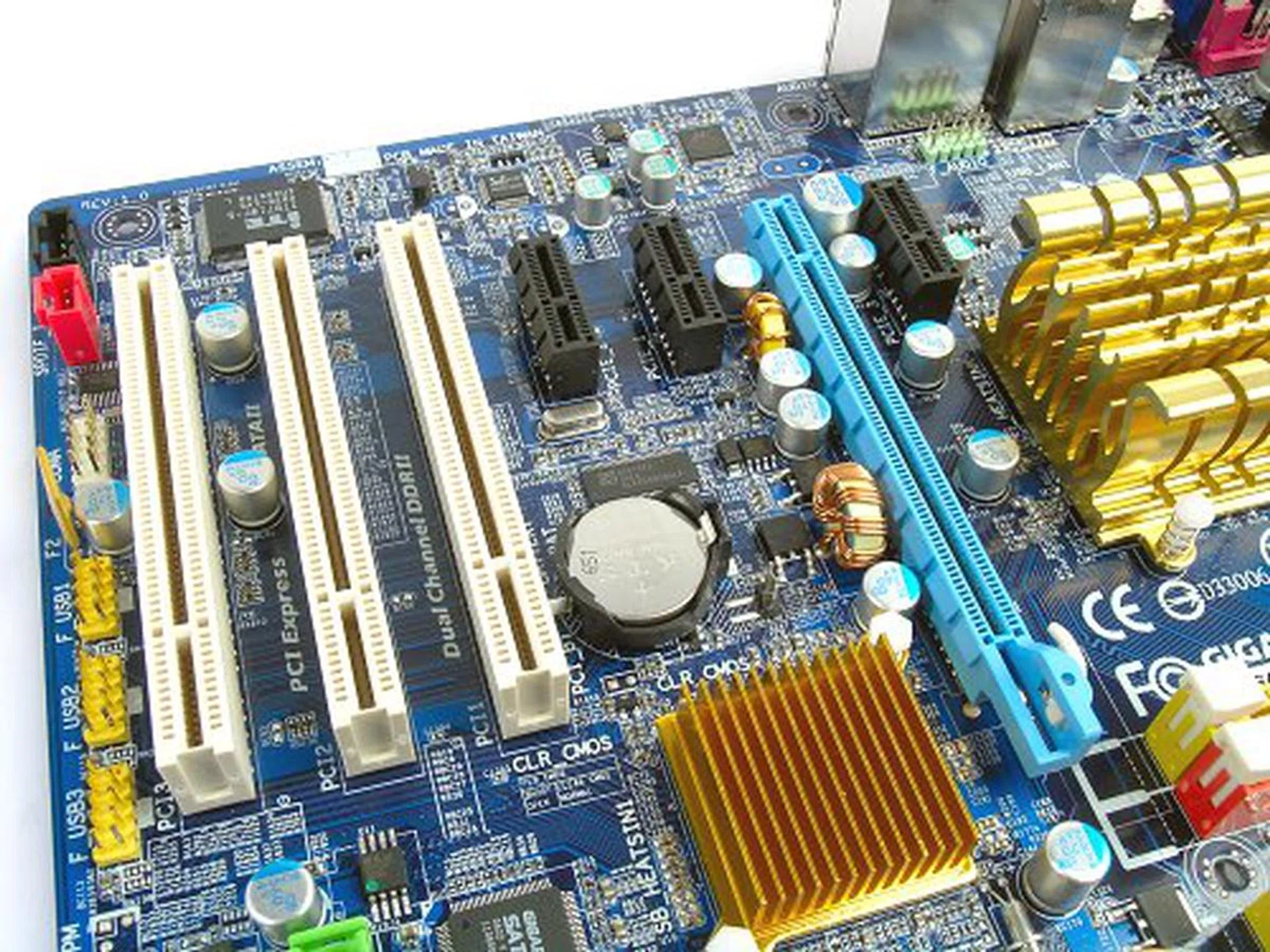 Preview: Gigabyte GA-965G-DS3 (Intel G965) | HardwareZone Singapore