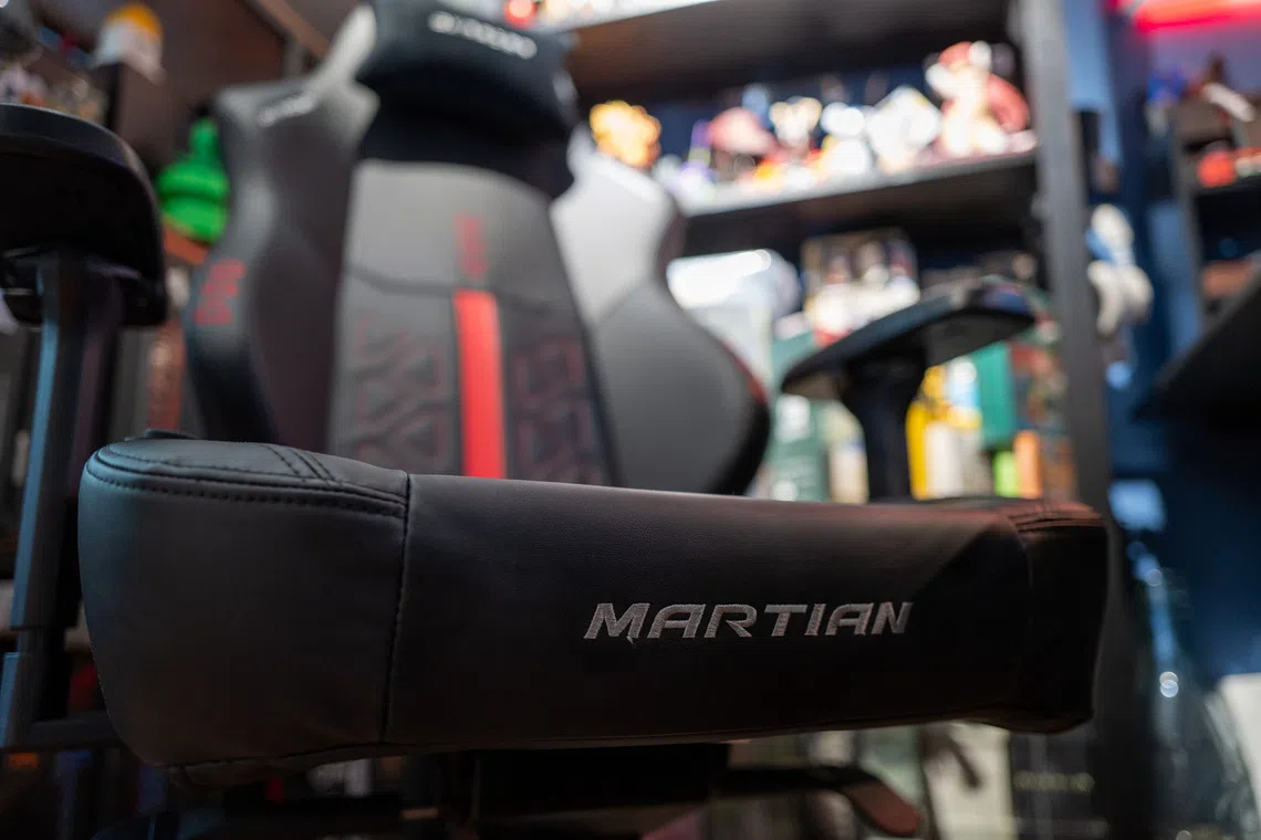 DXRacer Martian Pro review: Secretlab finally has a real rival | HardwareZone Singapore