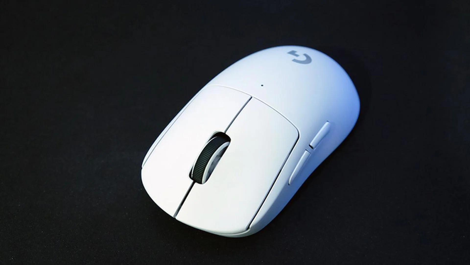 Logitech G Pro X Superlight Wireless Gaming Mouse review: The lightest ...