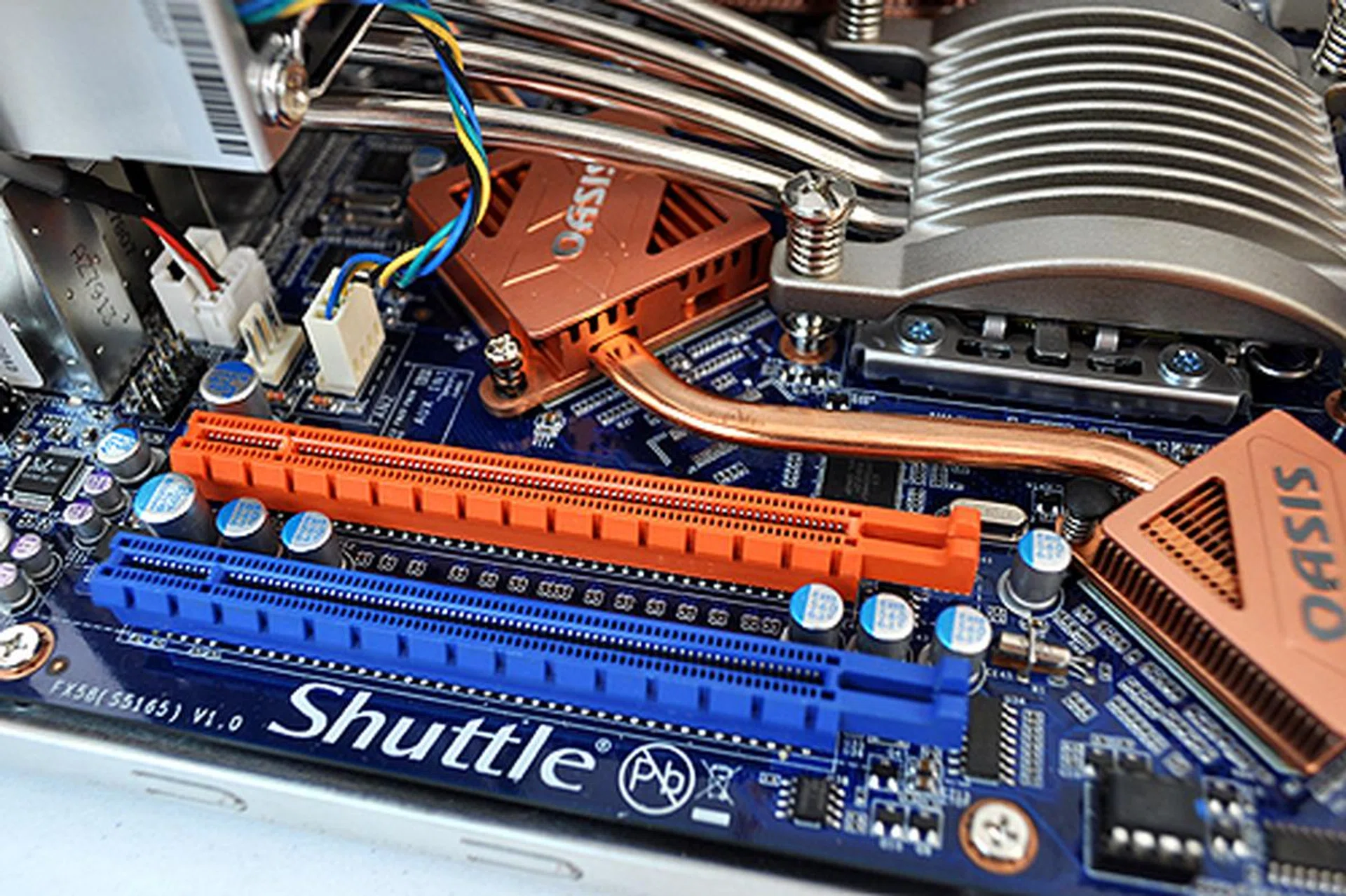X58 in a Pocket - Shuttle SX58H7 | HardwareZone Singapore