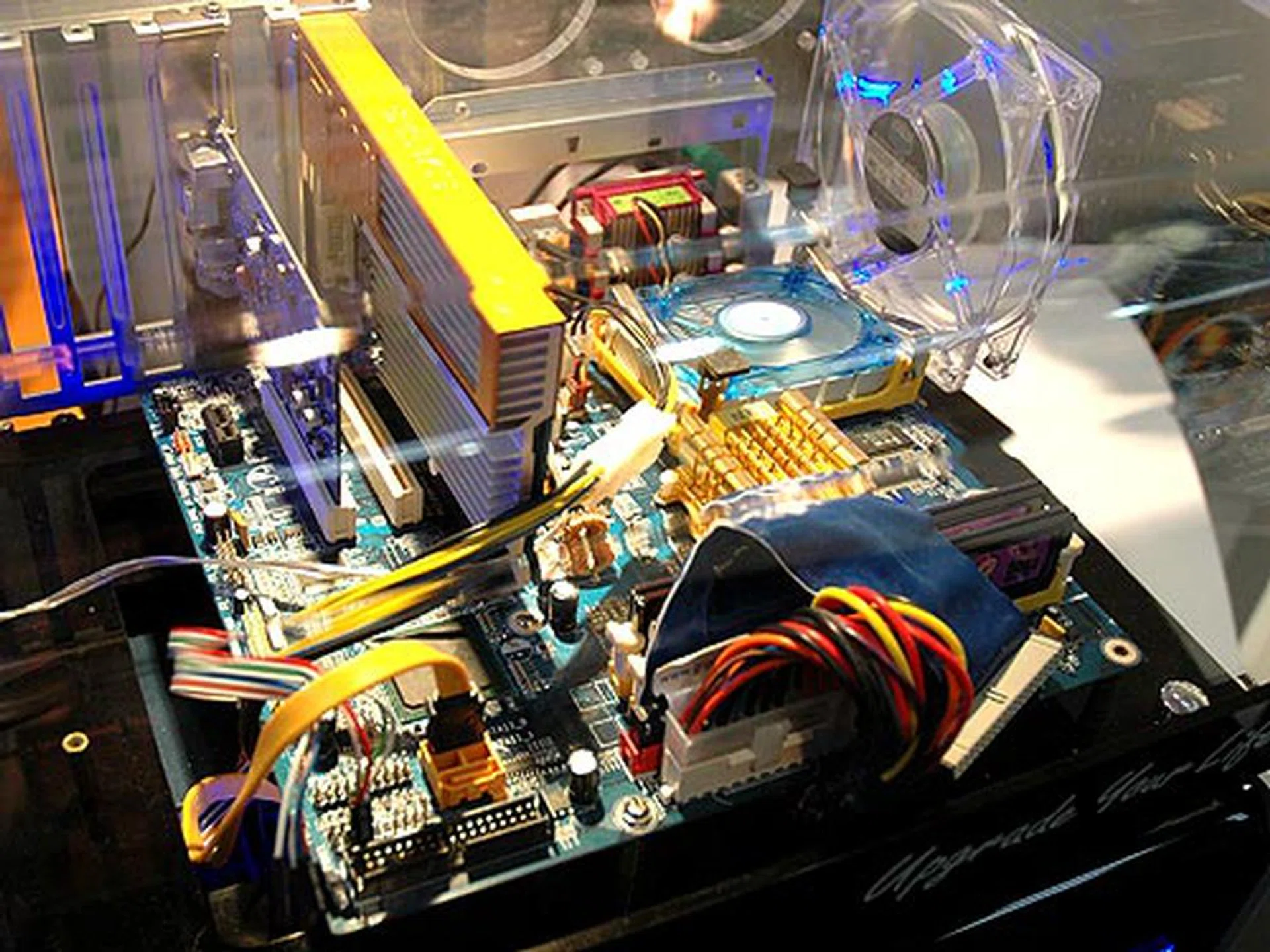 CeBIT Hannover 2006 (Part 2) | HardwareZone Singapore