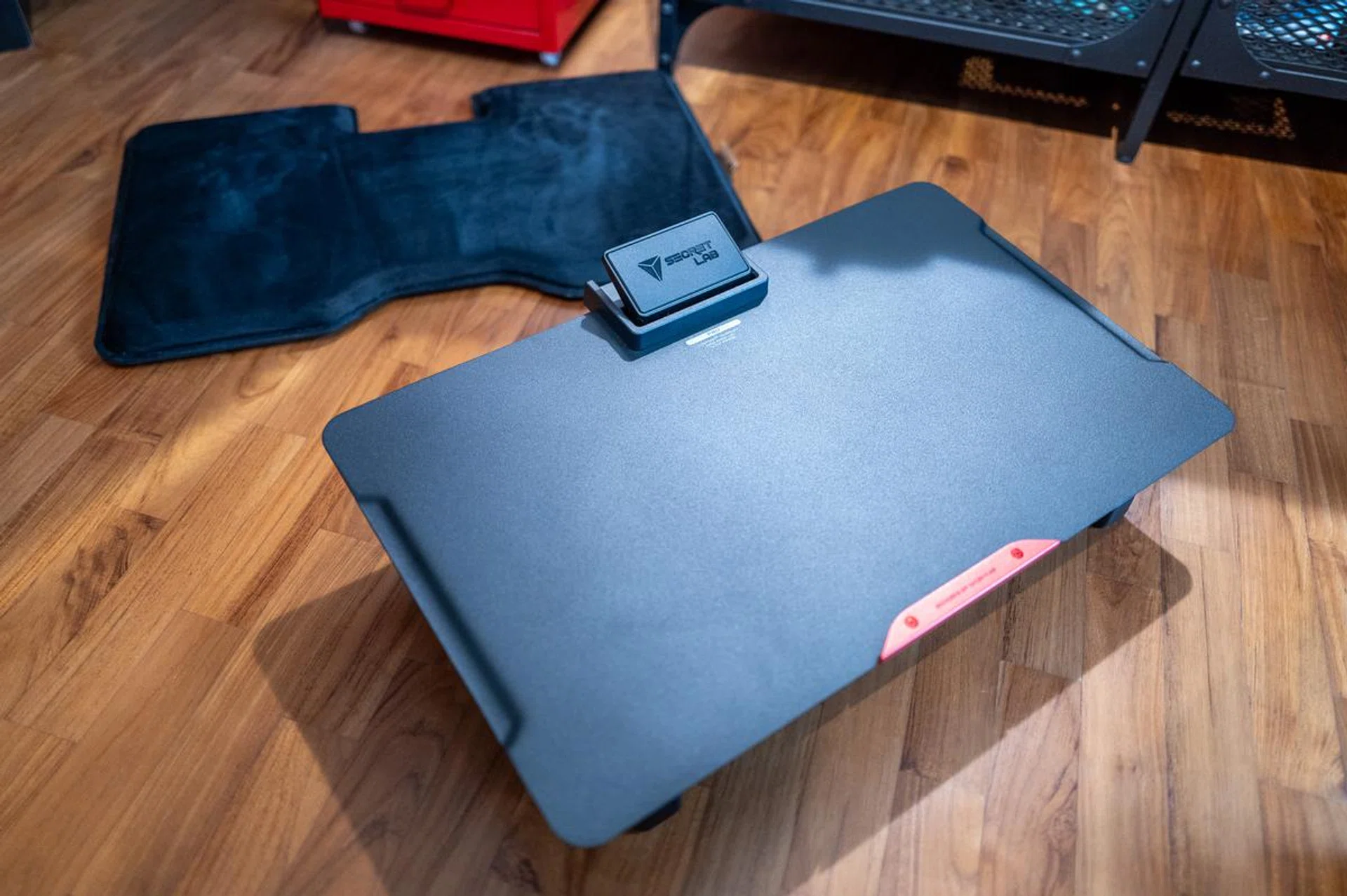 Secretlab Professional Footrest impressions: This is some serious next ...