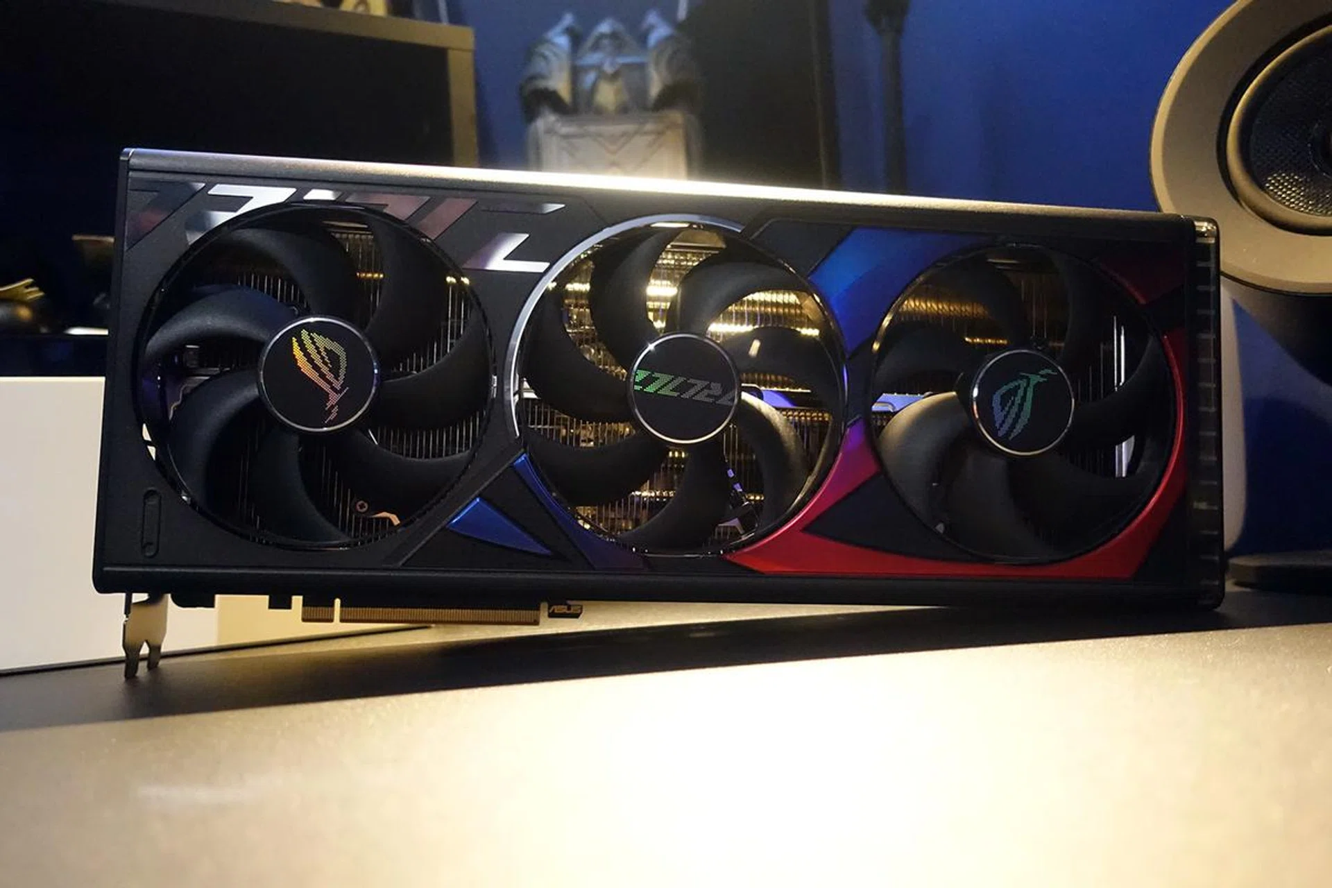 ROG Strix GeForce RTX 4080 review: More efficiency for less power ...