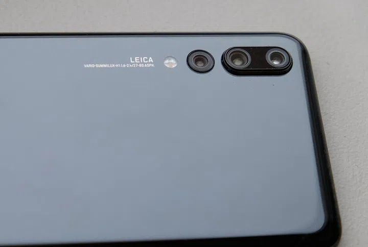 More phones with triple-lens camera system coming in 2019 ...