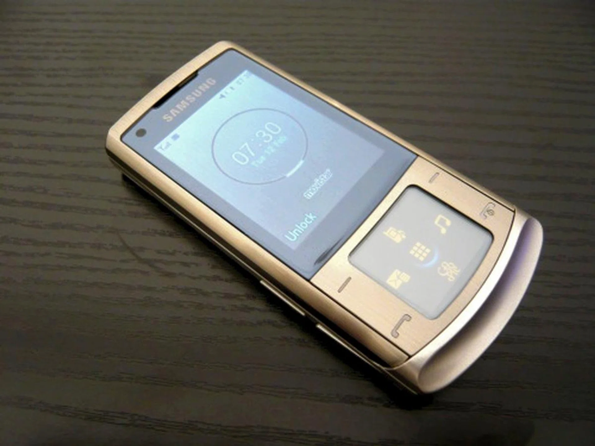 Special Preview: Samsung Soul | HardwareZone Singapore