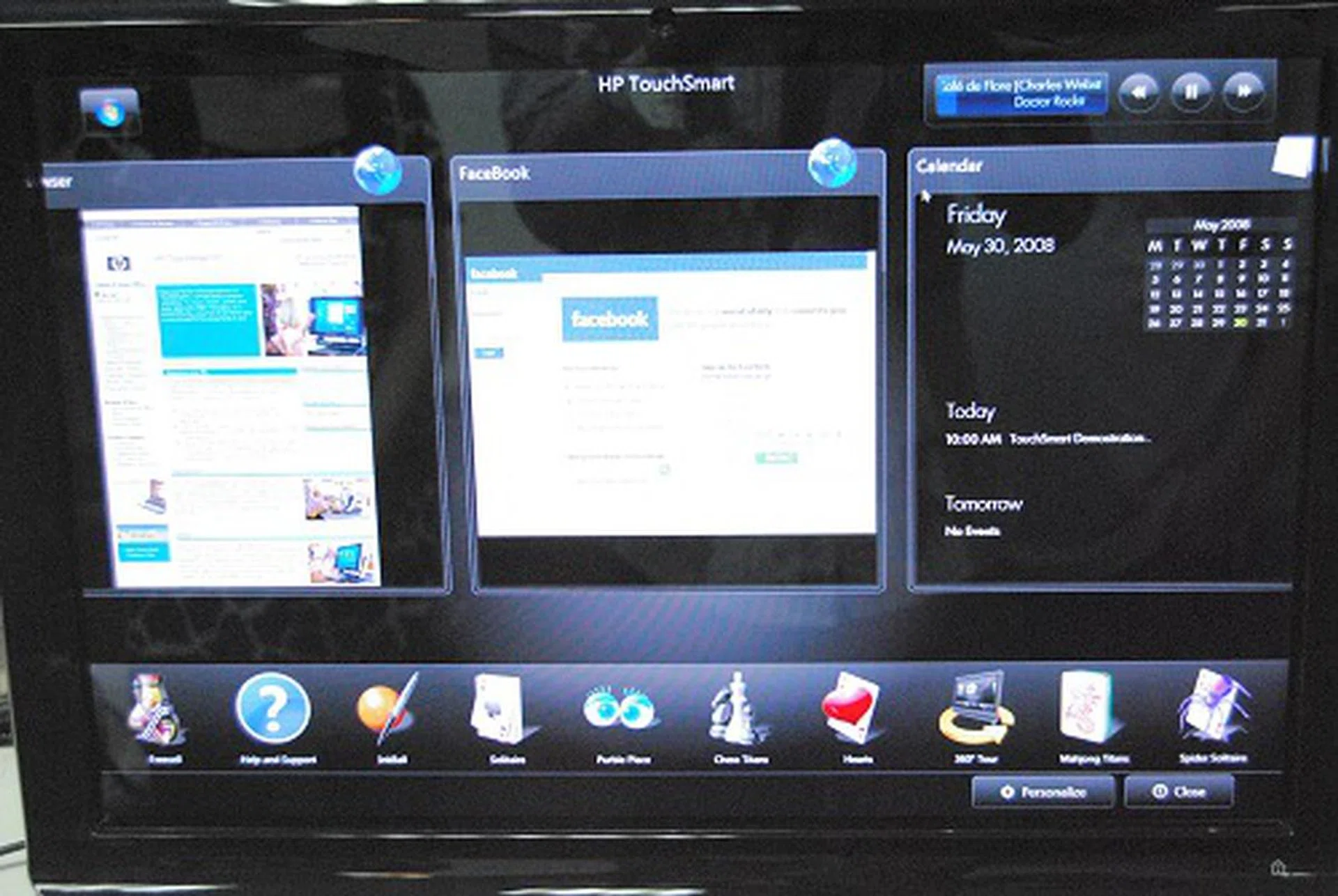Preview: HP TouchSmart IQ500 Series PC | HardwareZone Singapore