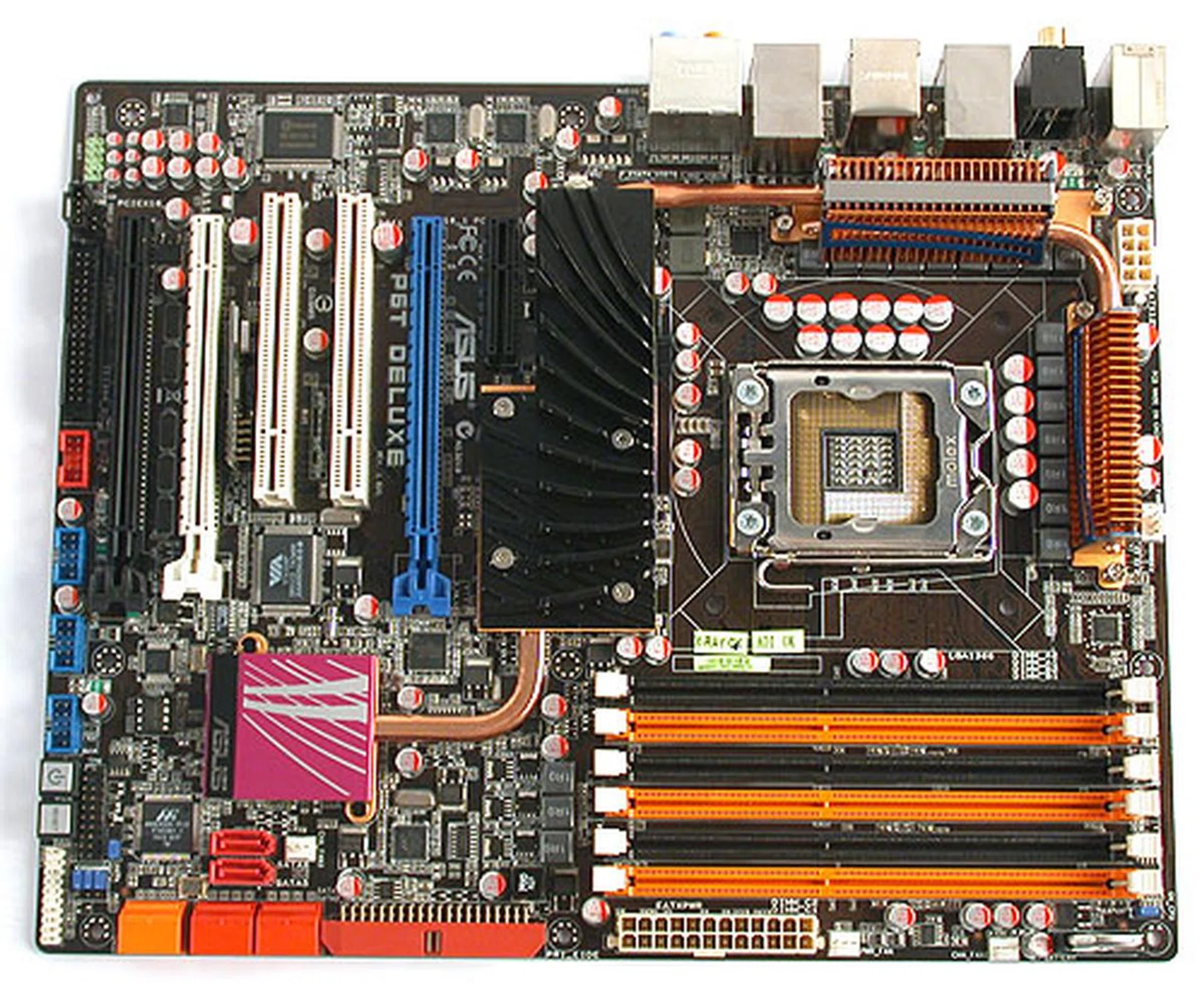 Intel X58 Sighted! Sneak Peek of the ASUS P6T Deluxe | HardwareZone ...