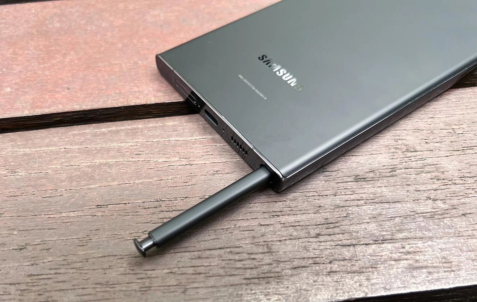 Samsung Galaxy S23 Ultra review: Physical: 100? No, it's what's inside ...