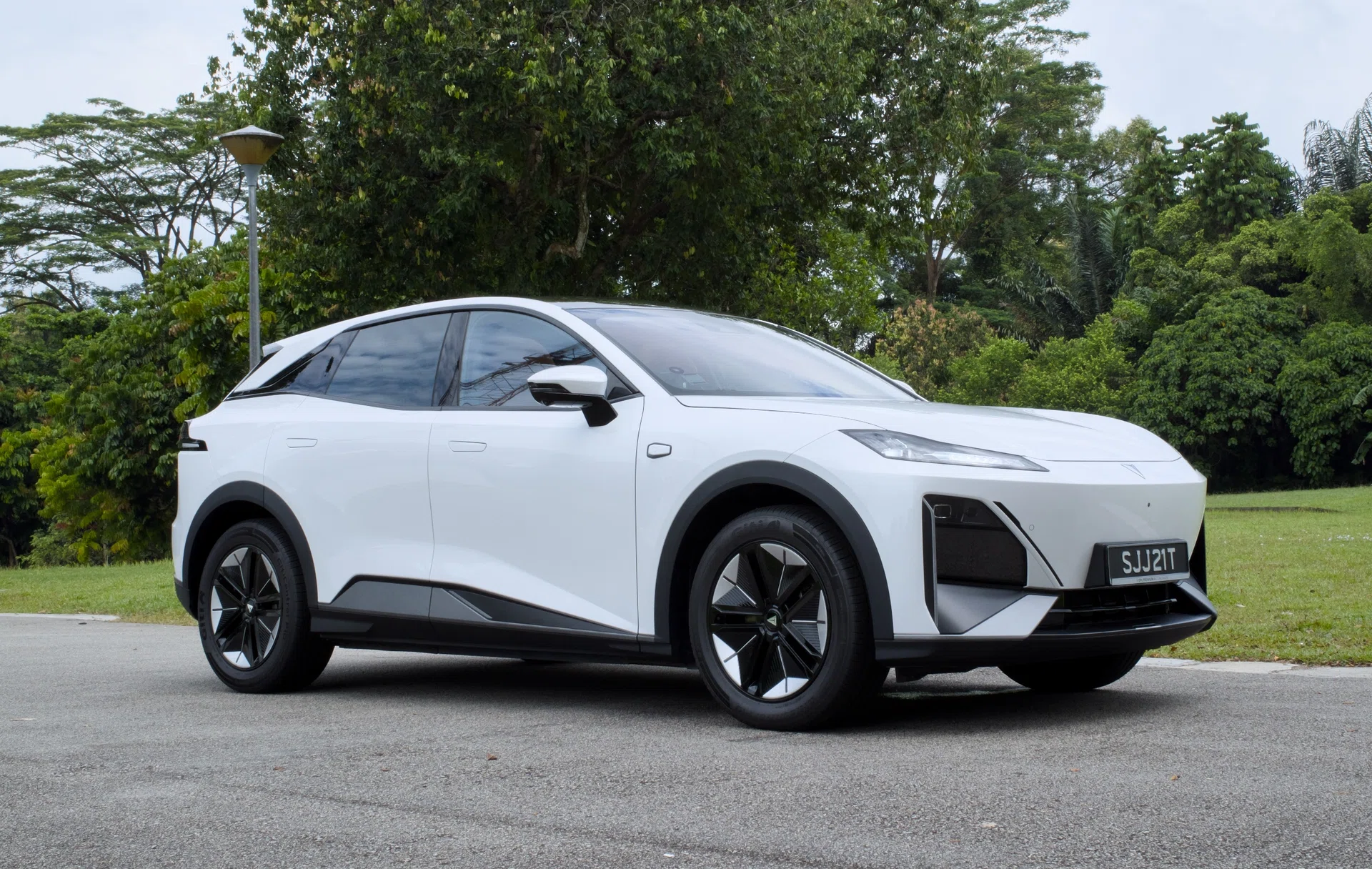 The Deepal S07 is proof that BYD and Tesla aren’t the only ones making ...