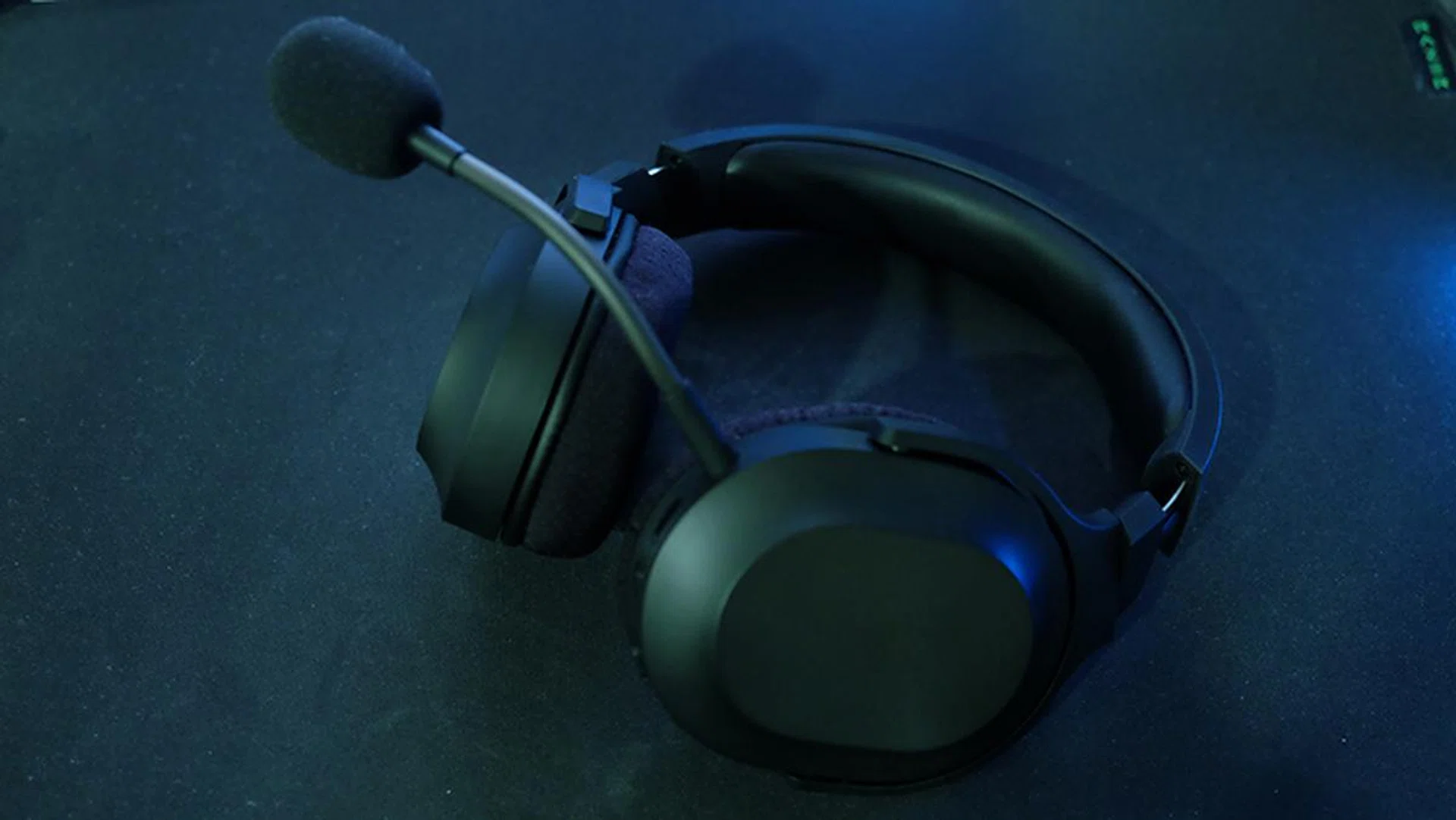 Razer Barracuda X gaming headset review: Plug-and-play convenience ...
