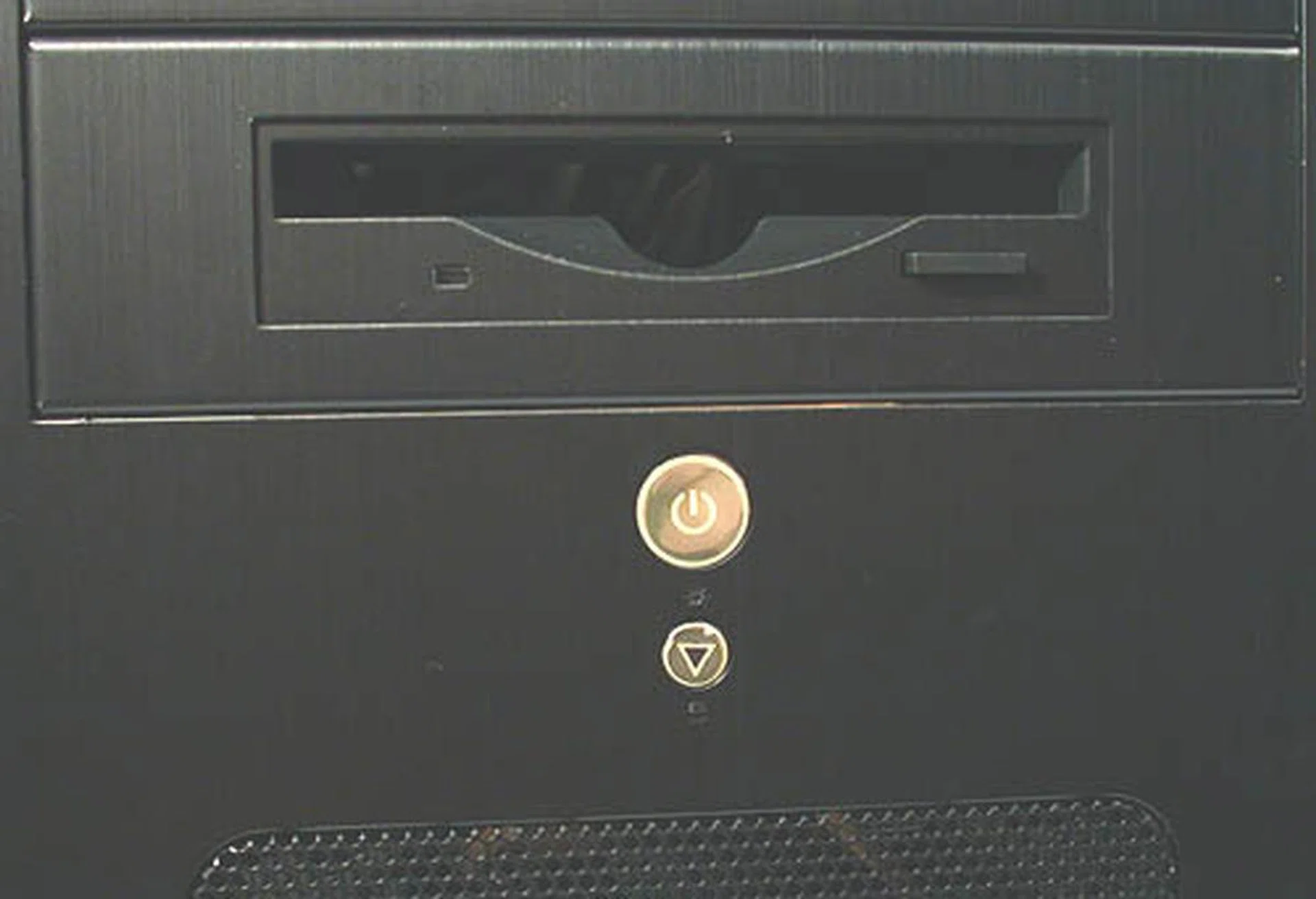 Lian Li PC-A10 Aluminum Casing | HardwareZone Singapore