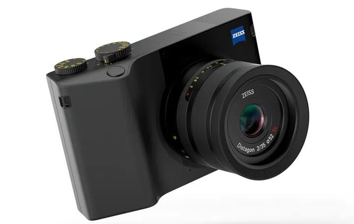 Zeiss' first full-frame camera is now available to pre-order for US ...