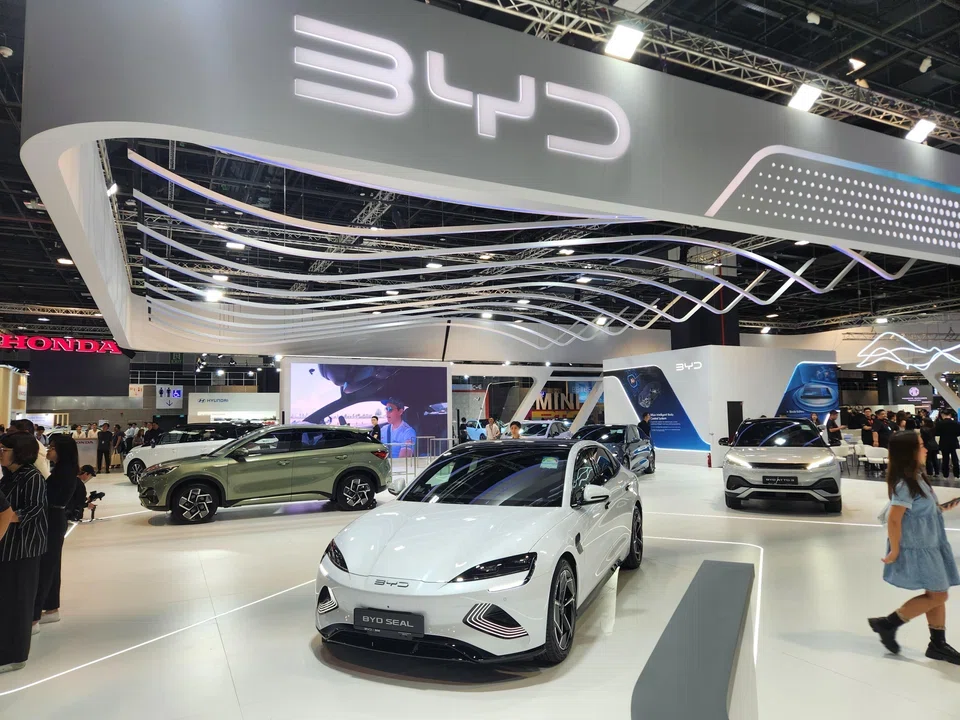 As EV interest dips, more Singapore drivers ponder return to ICE cars ...