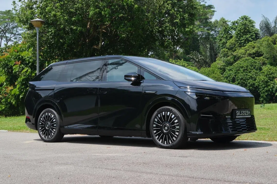 The Xpeng X9 is a superlative luxury family MPV | HardwareZone Singapore